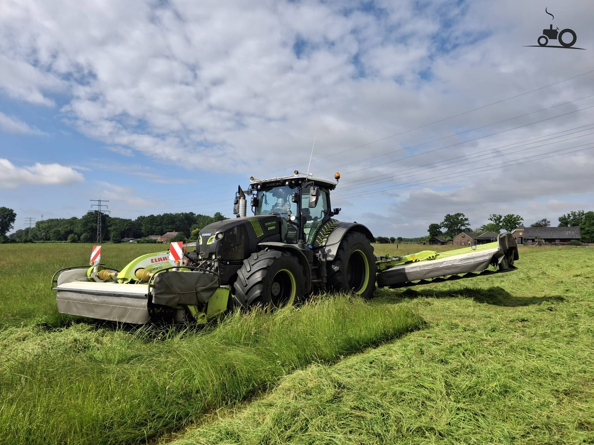 Foto Claas Axion 850 #1625959