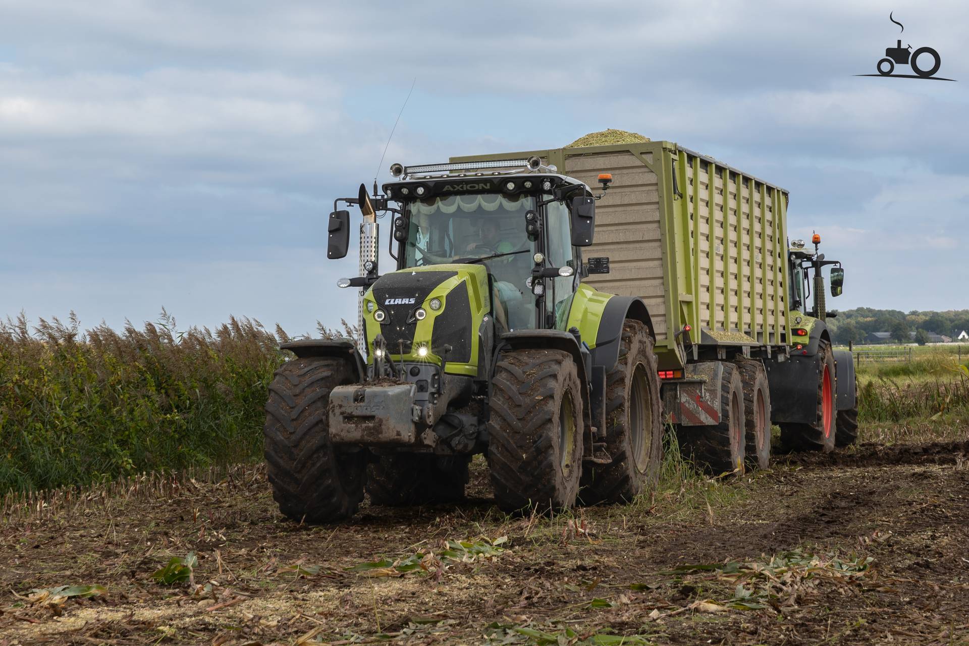 Claas Axion 870