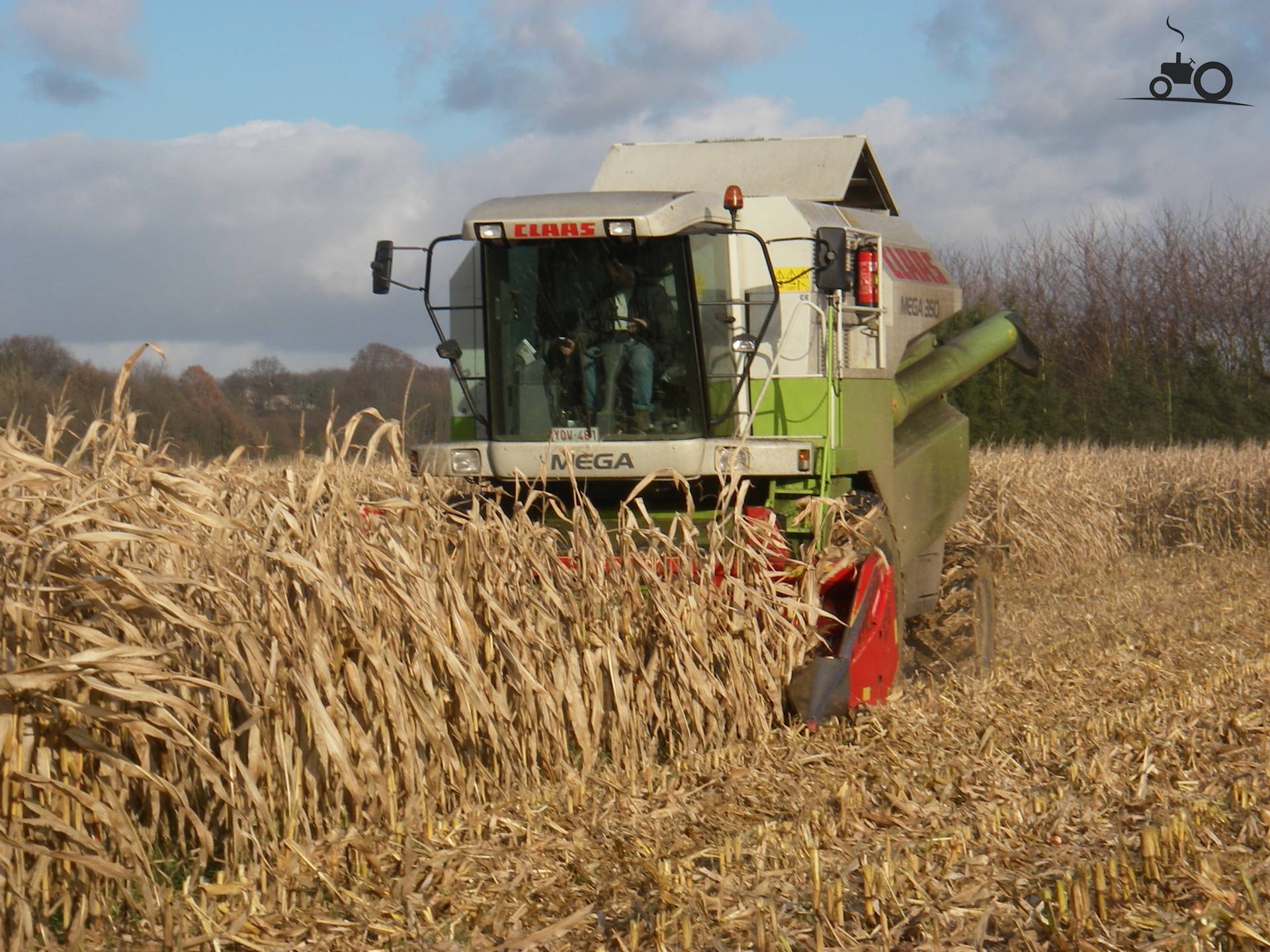 Claas Mega 350