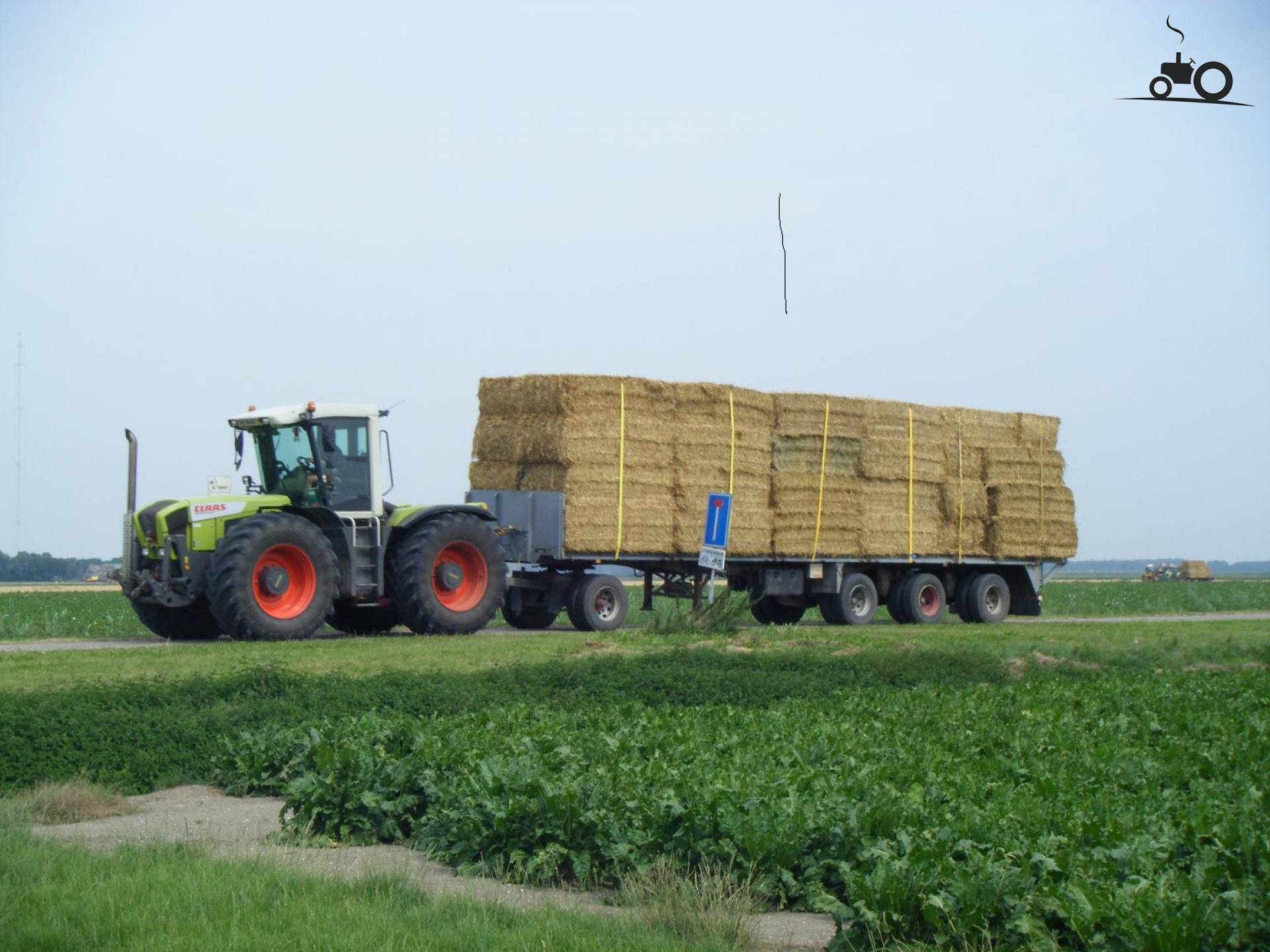 Foto Claas Xerion #258951