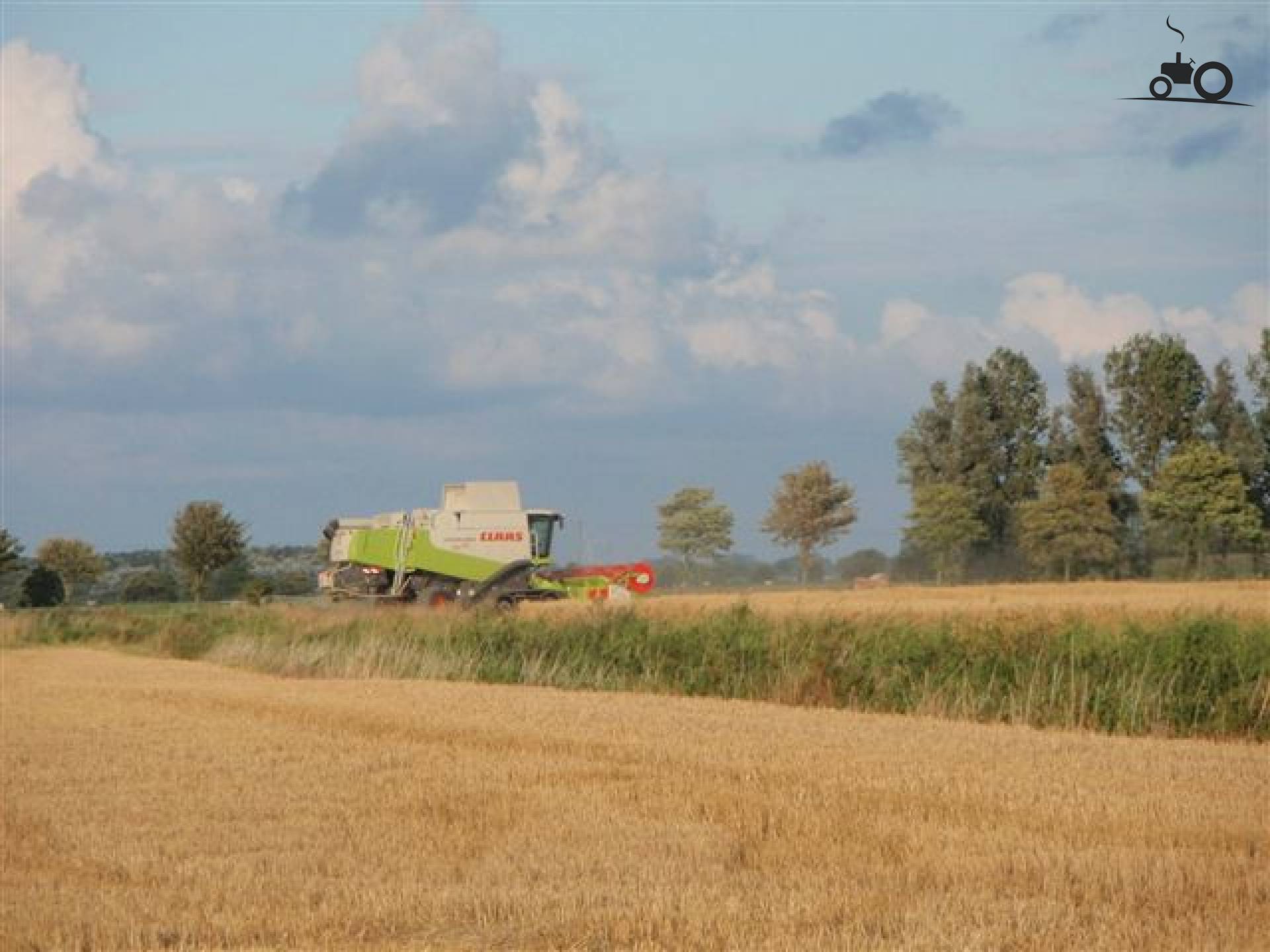 Foto Claas Lexion 560 #275228