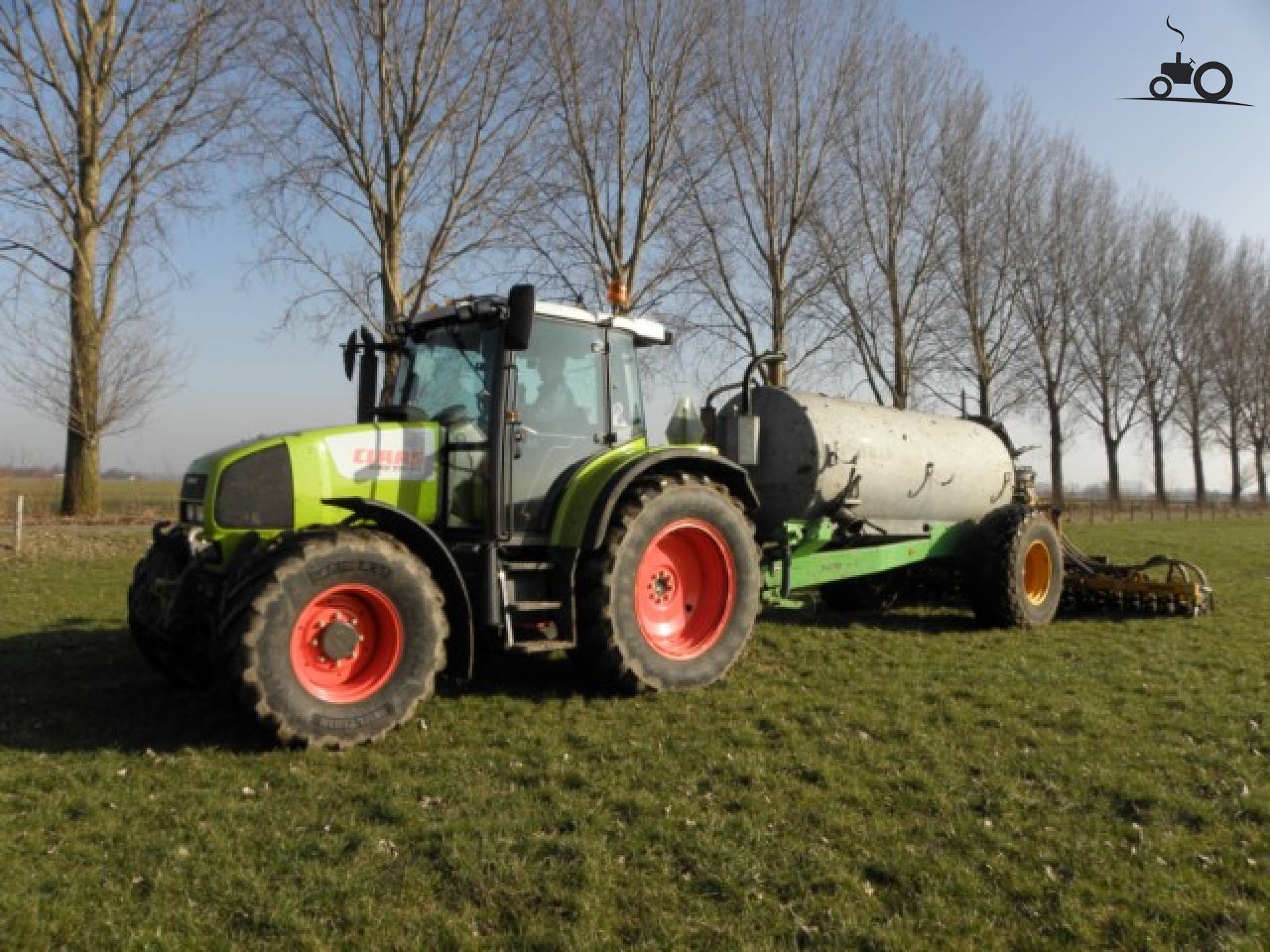 Foto Claas Ares 556 RZ #327755