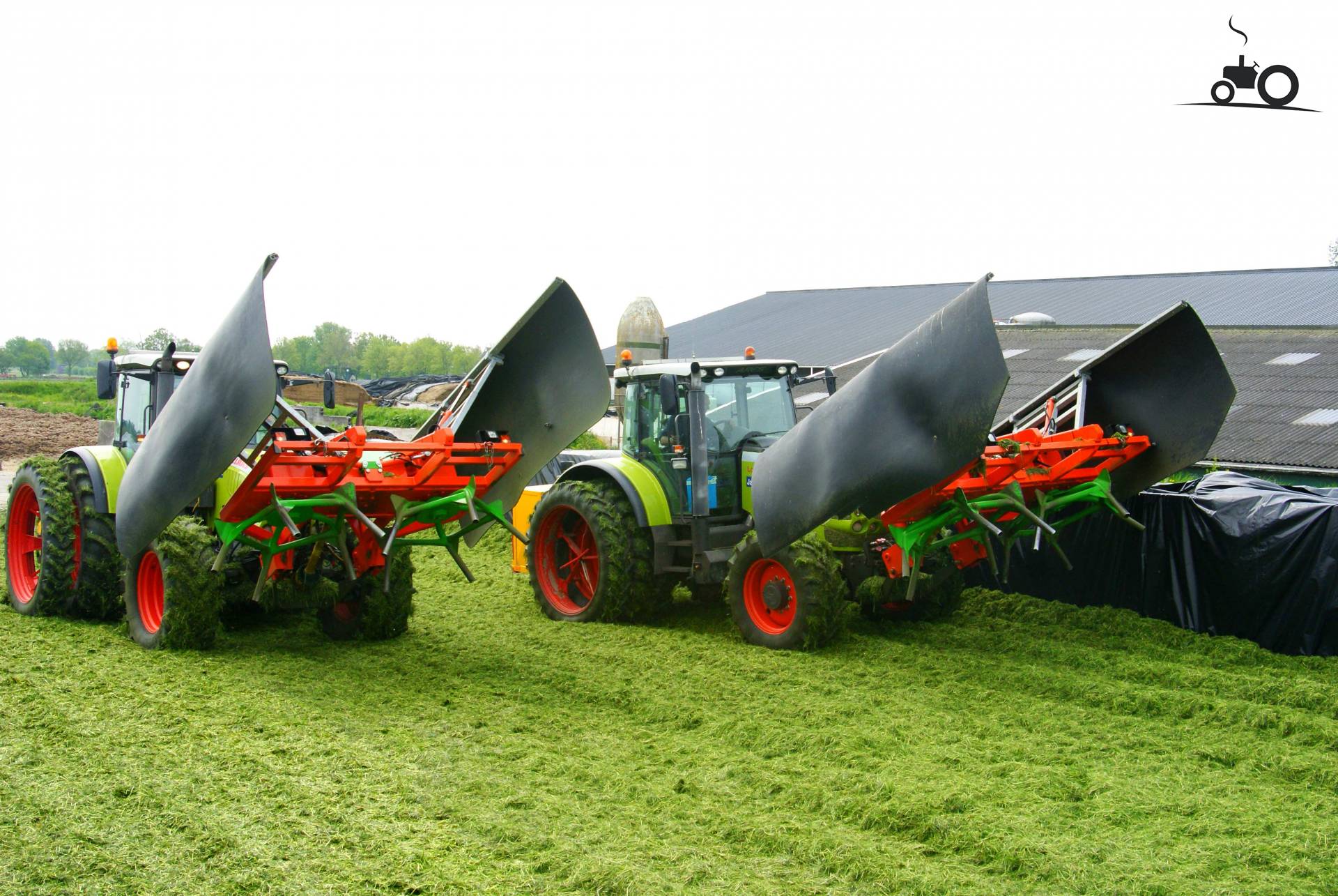 Foto Claas Ares 697 ATZ #361701