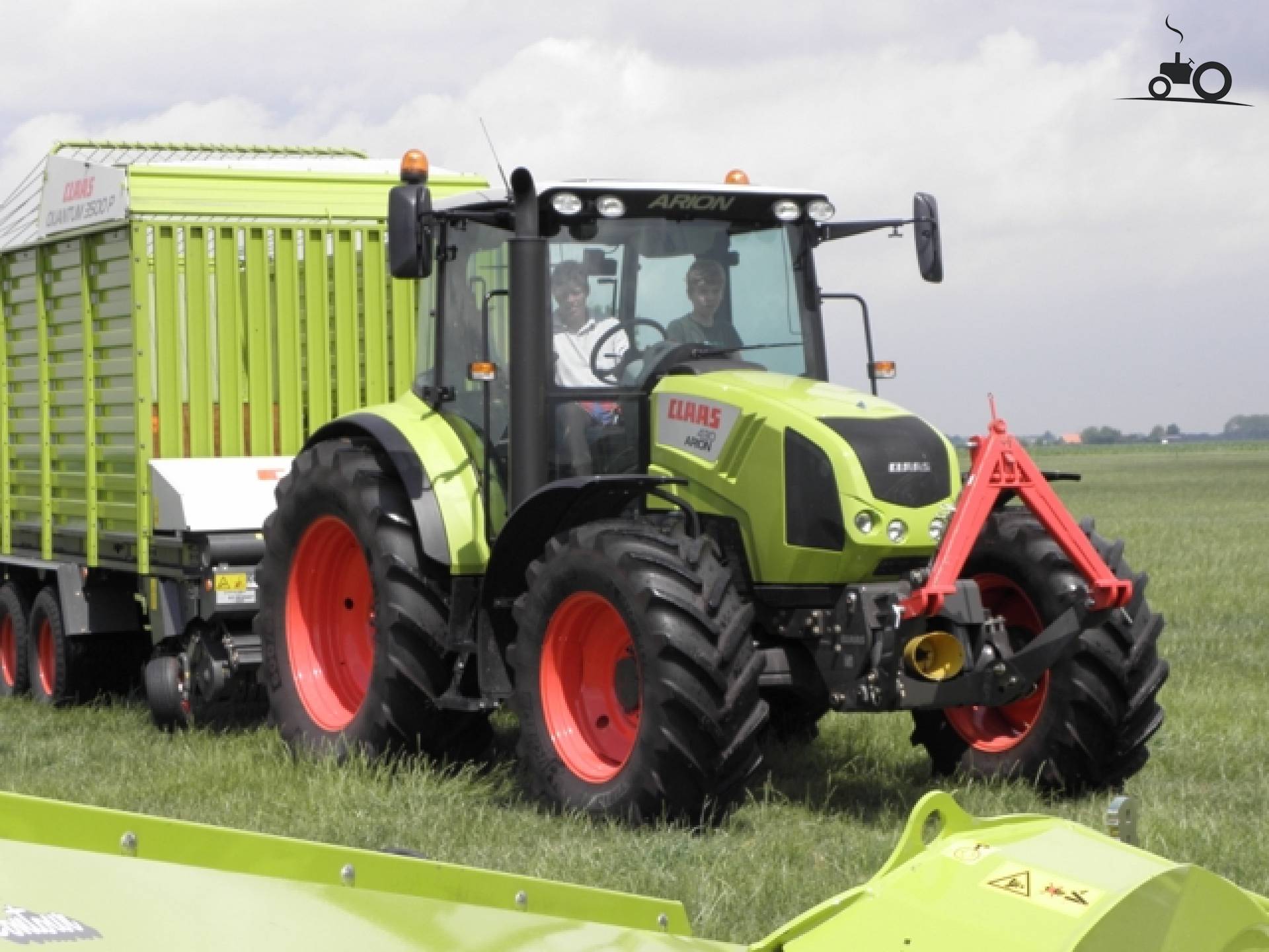 Foto Claas Arion 430 #382588