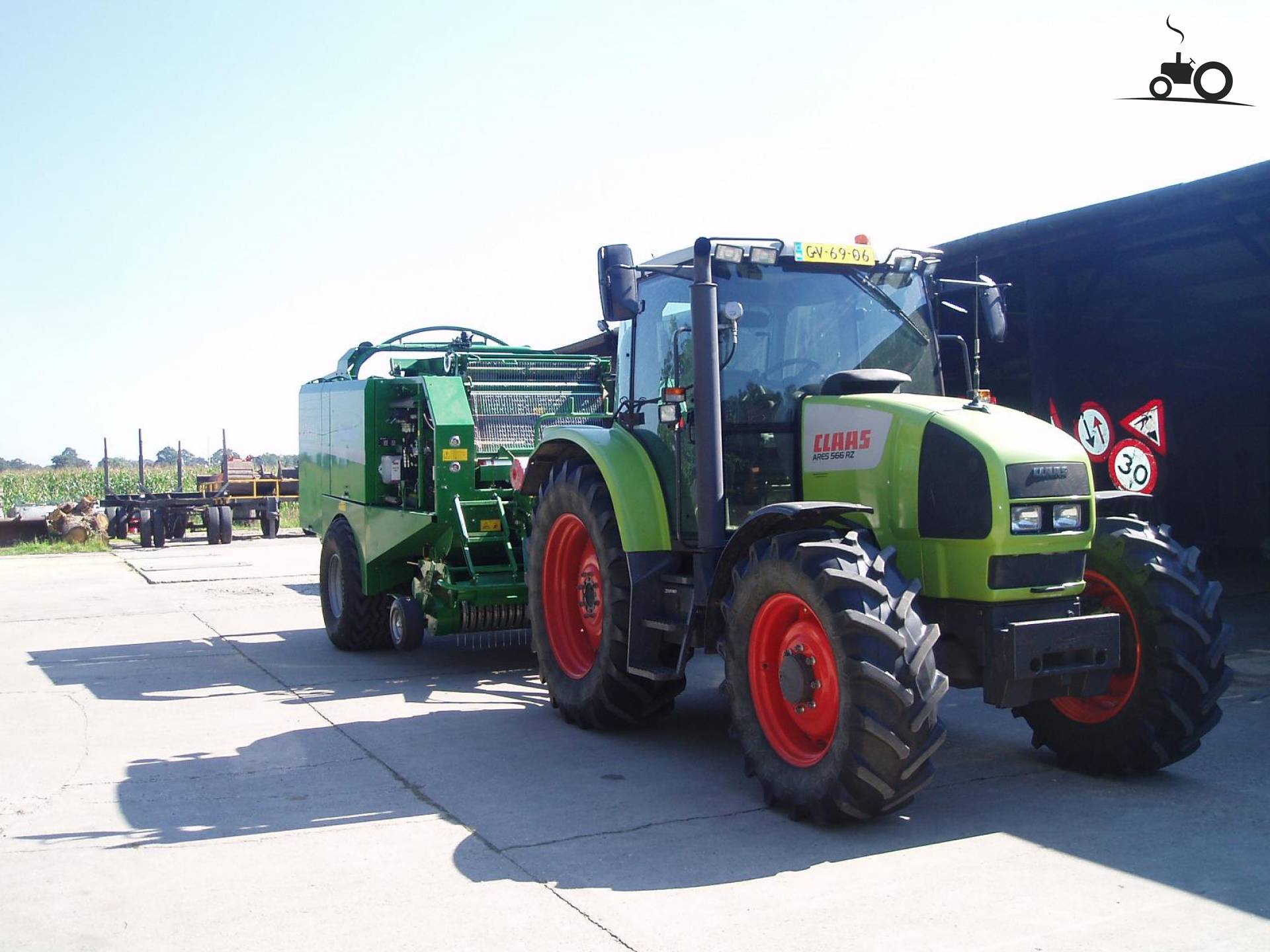 Foto Claas Ares 566 RZ #399090