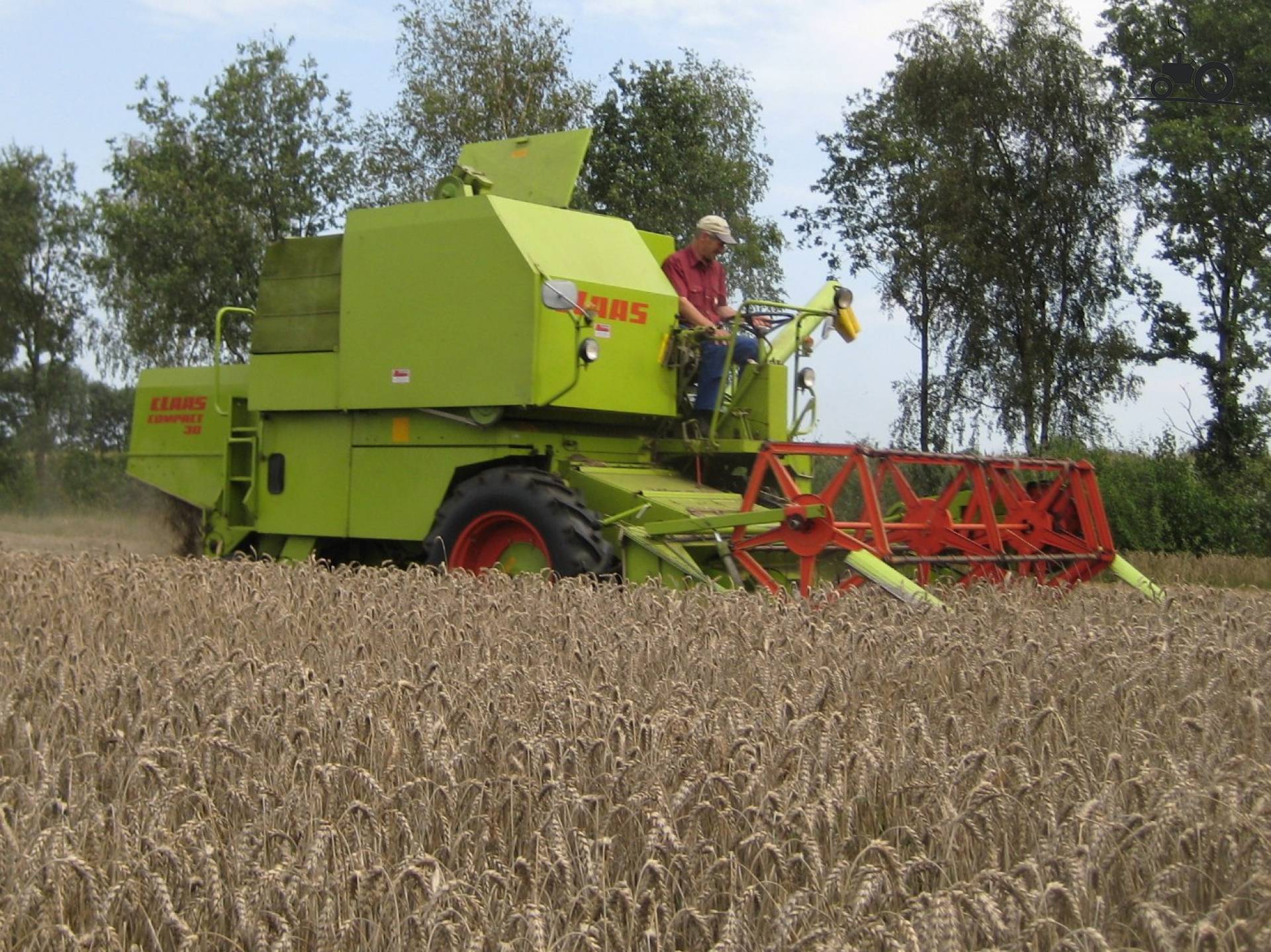 Claas compact 30 - Deutschland - Traktor foto #530616