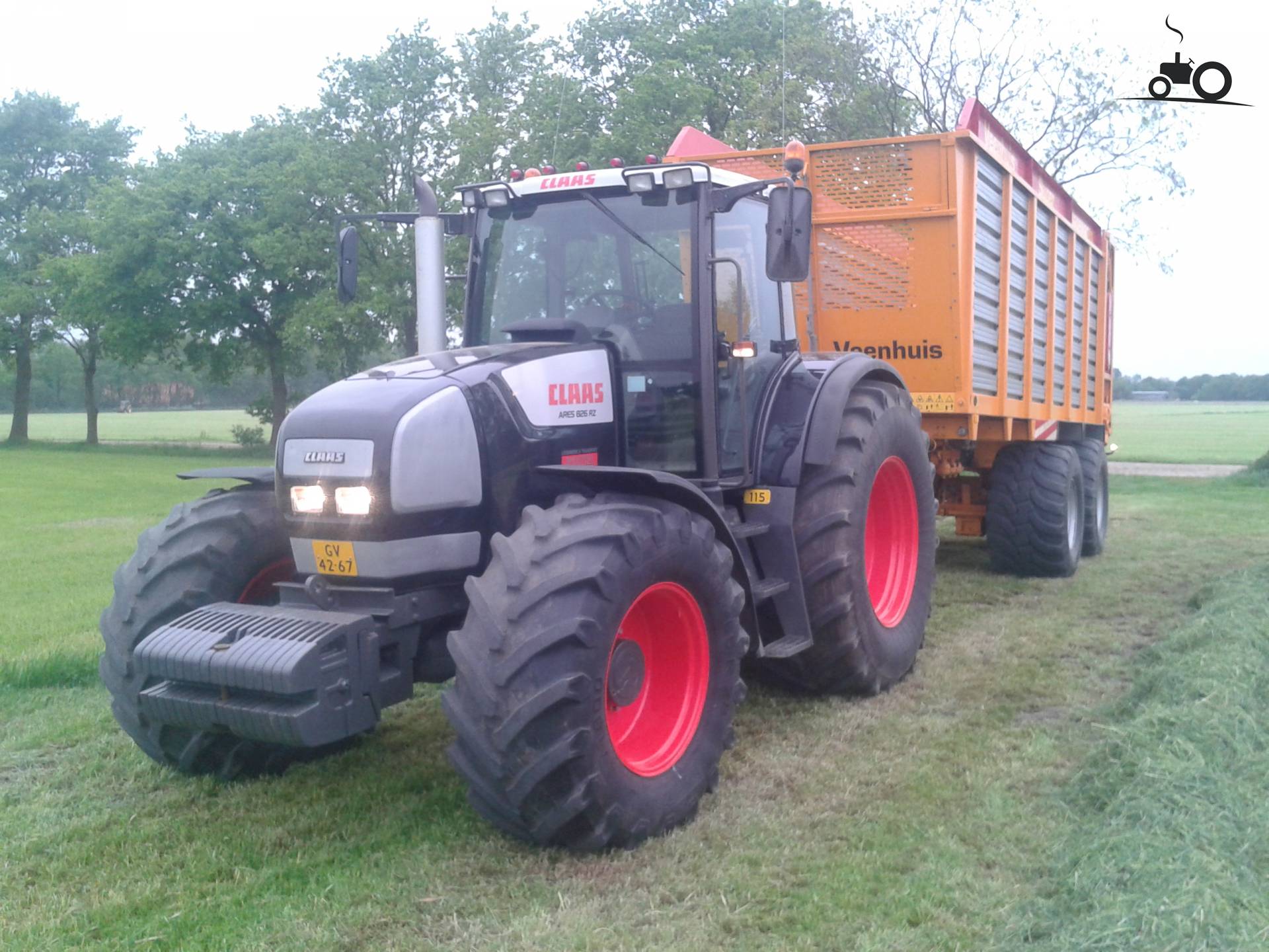 Foto Claas Ares 826 RZ #640419