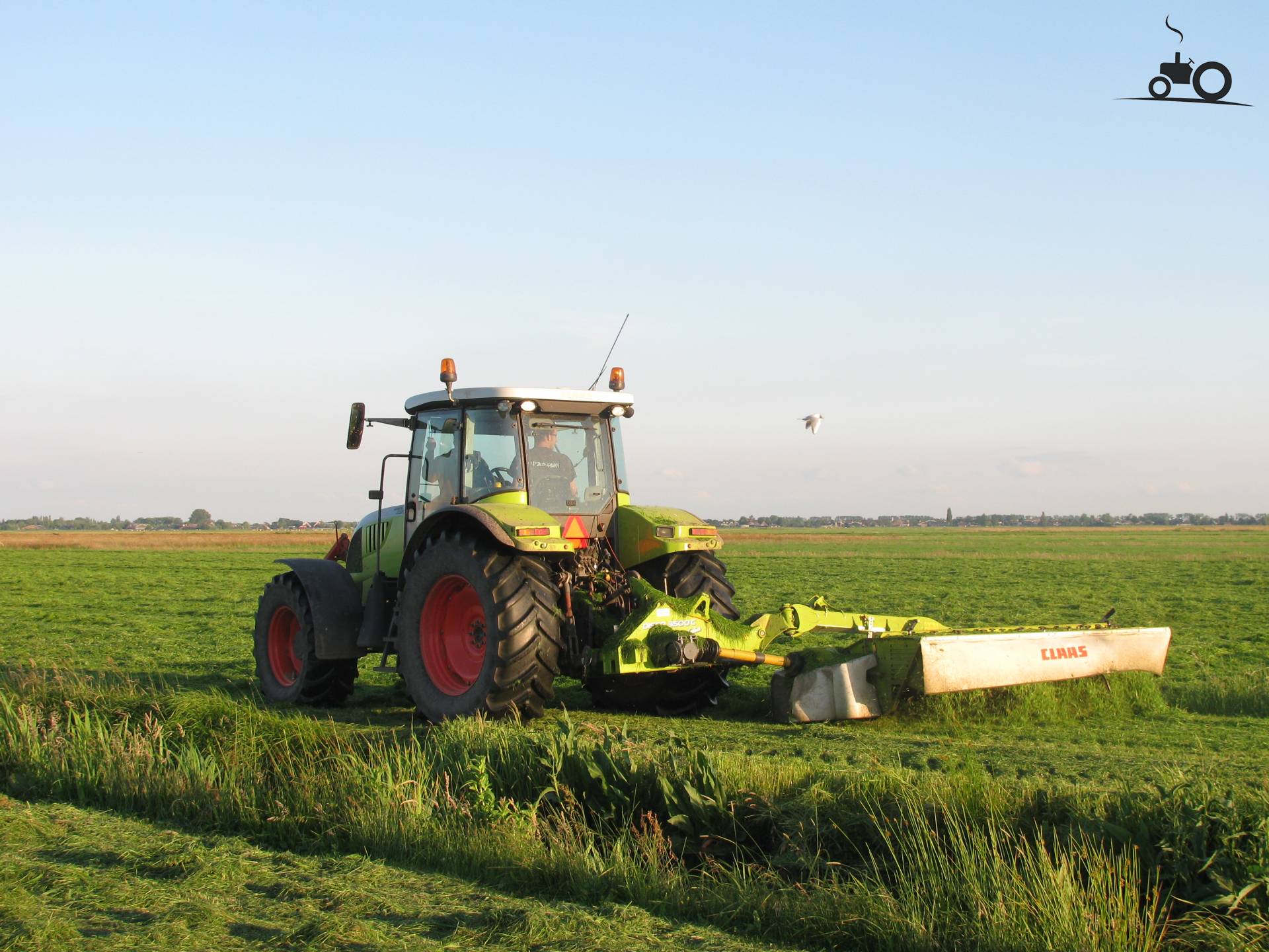 Foto Claas Ares 697 ATZ #653076