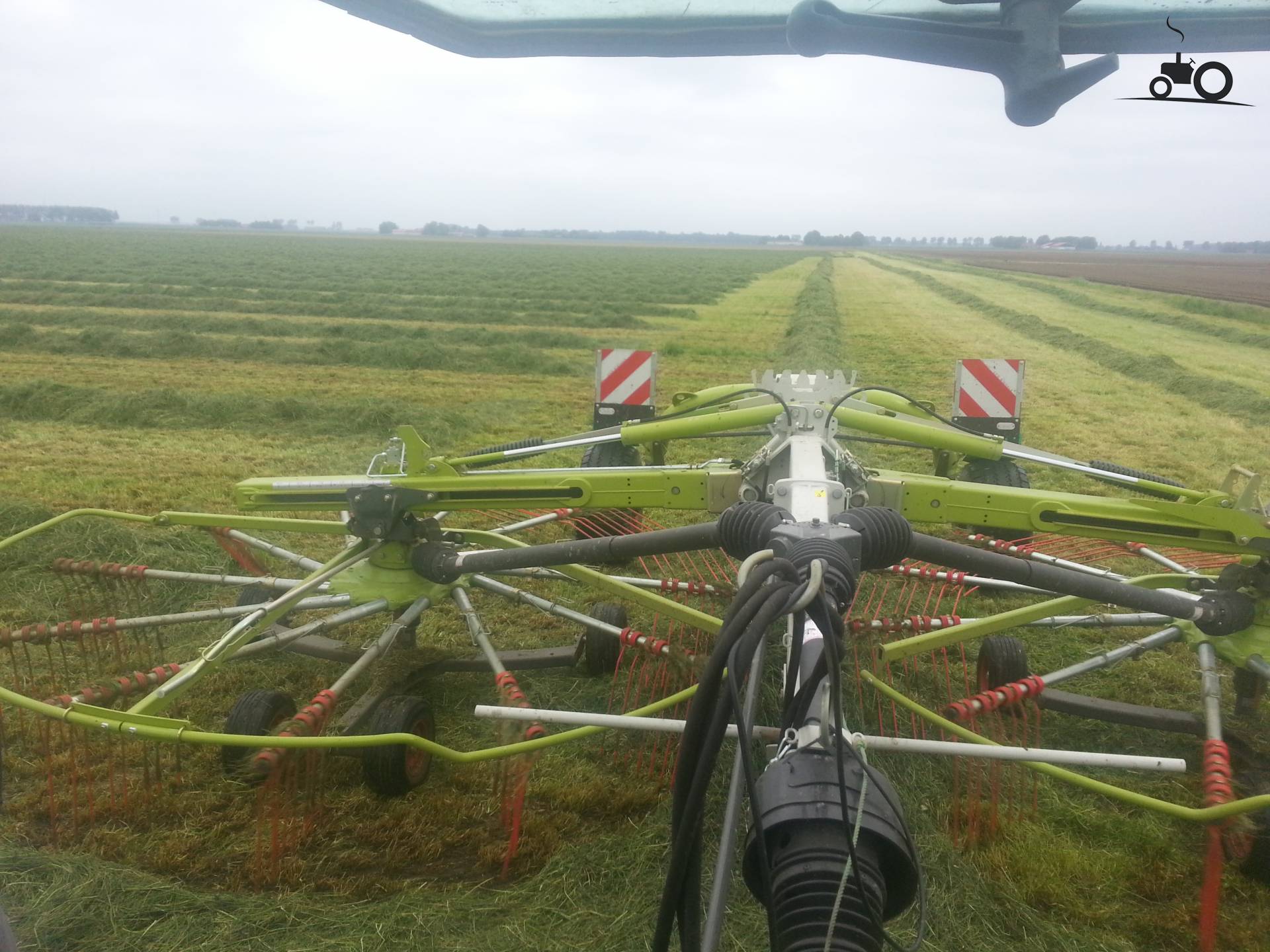 Foto Claas Liner 2800 #764403