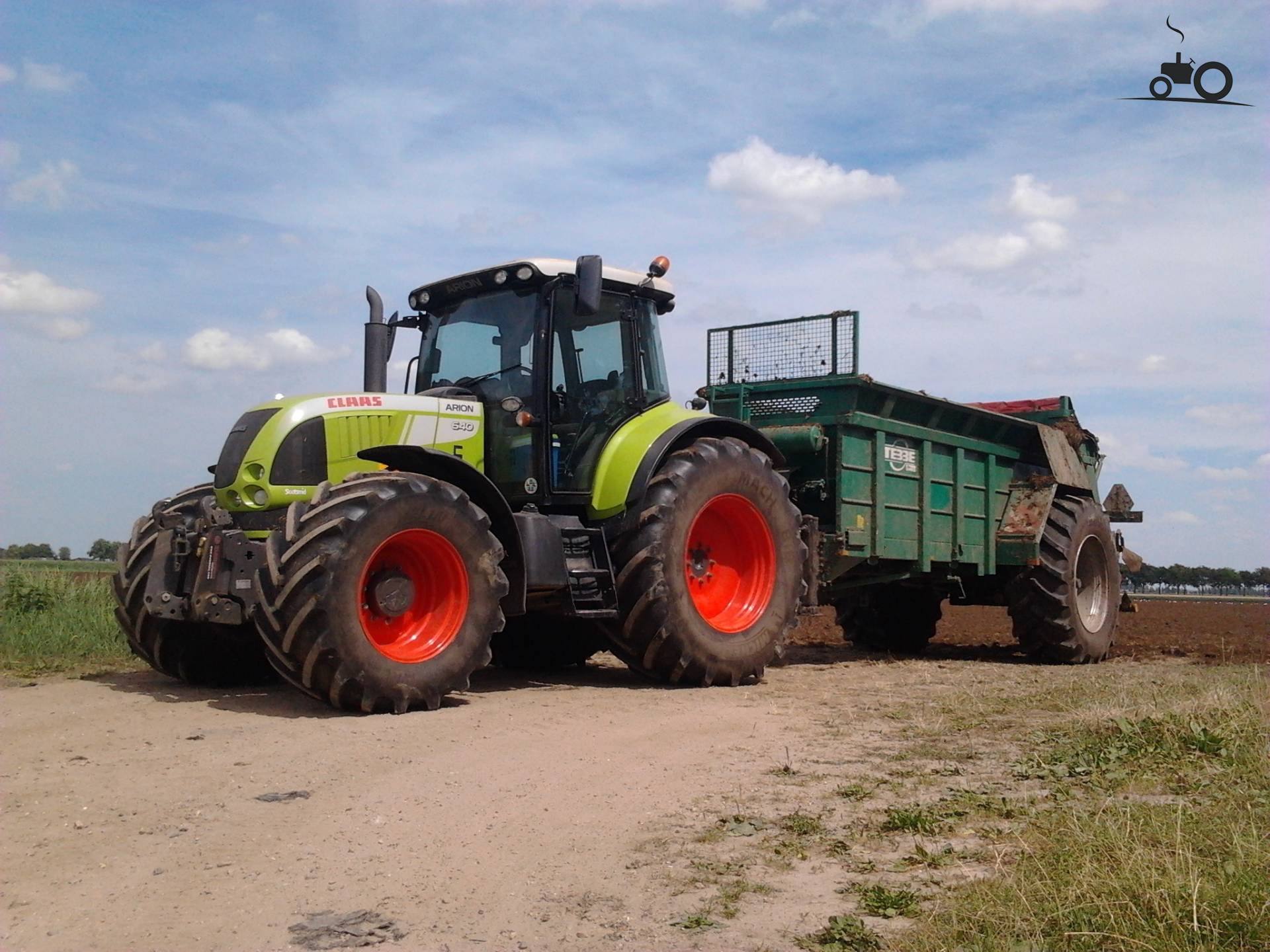 Foto Claas Arion 640 #781626
