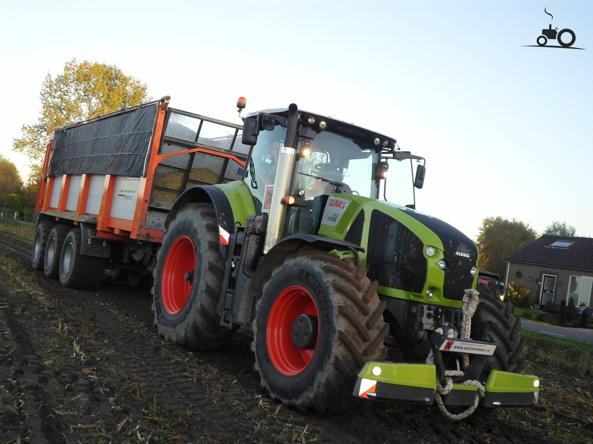 Claas Axion 950