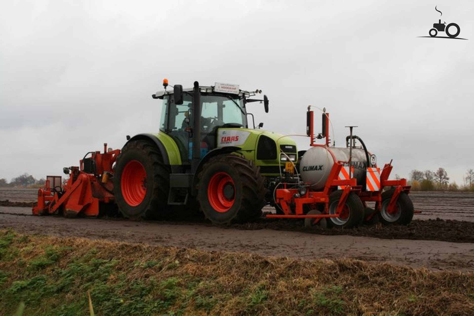 Foto Claas Ares 826 RZ #86155