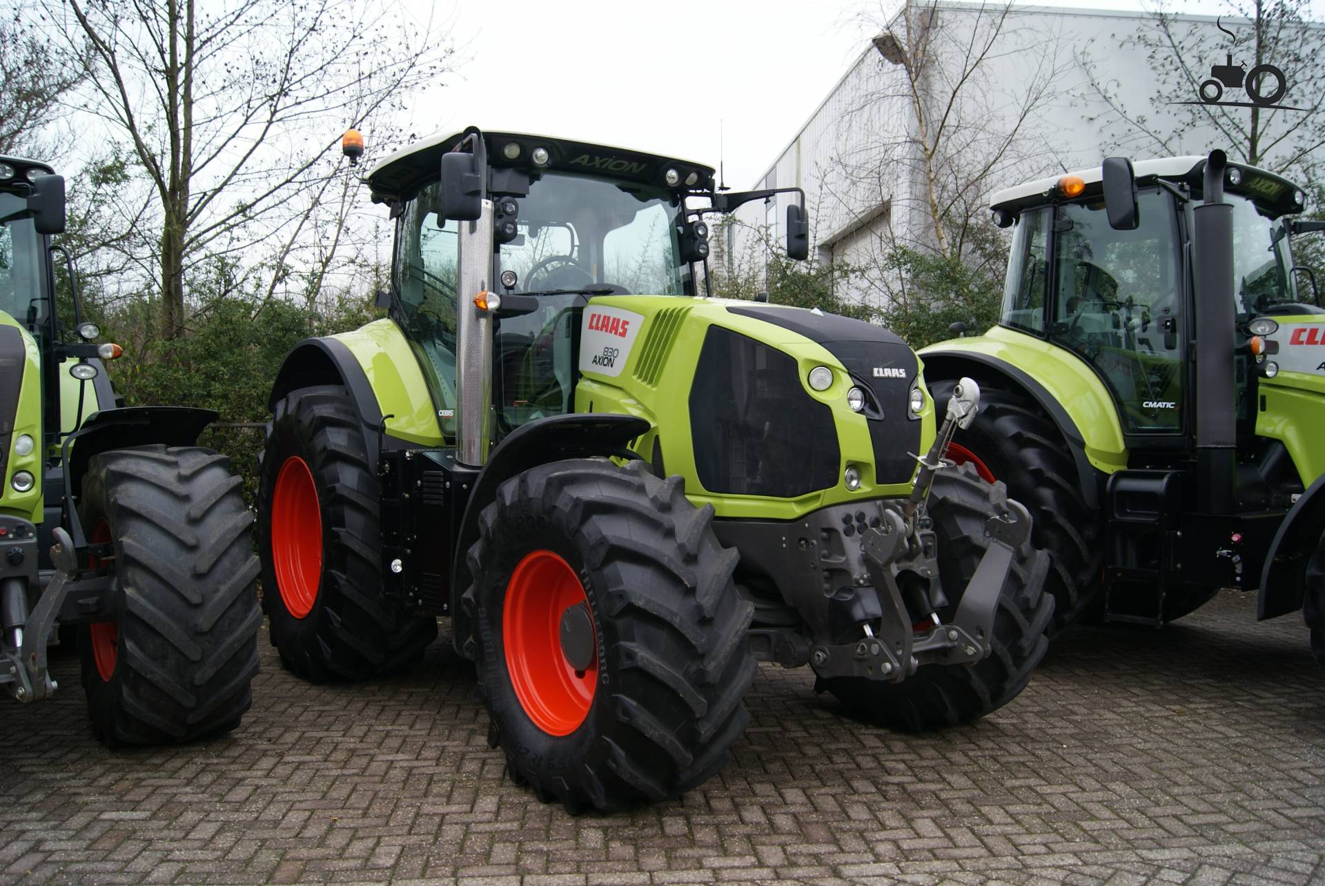 Foto Claas Axion 830 #890626