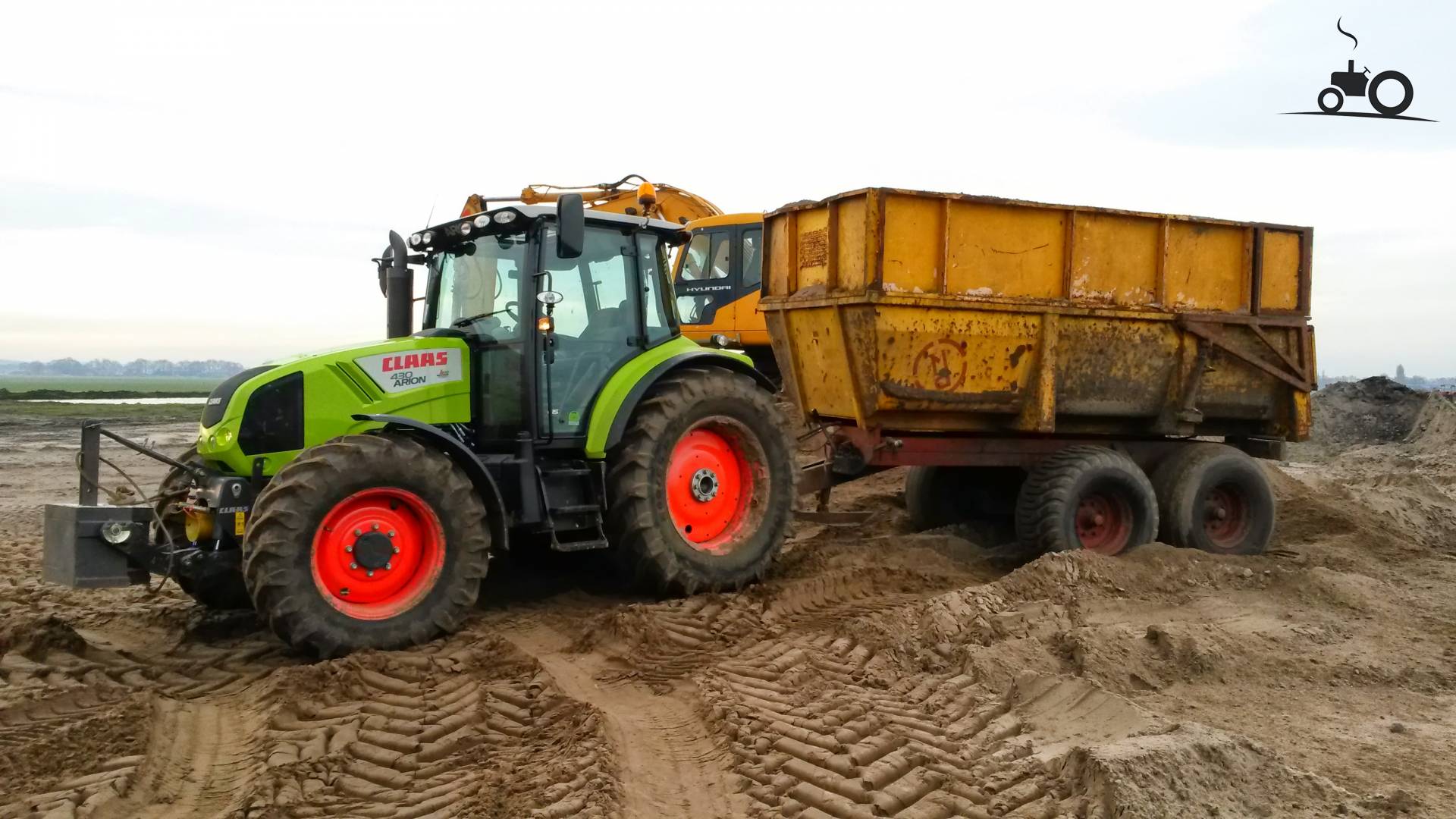 Foto Claas Arion 430 #900899