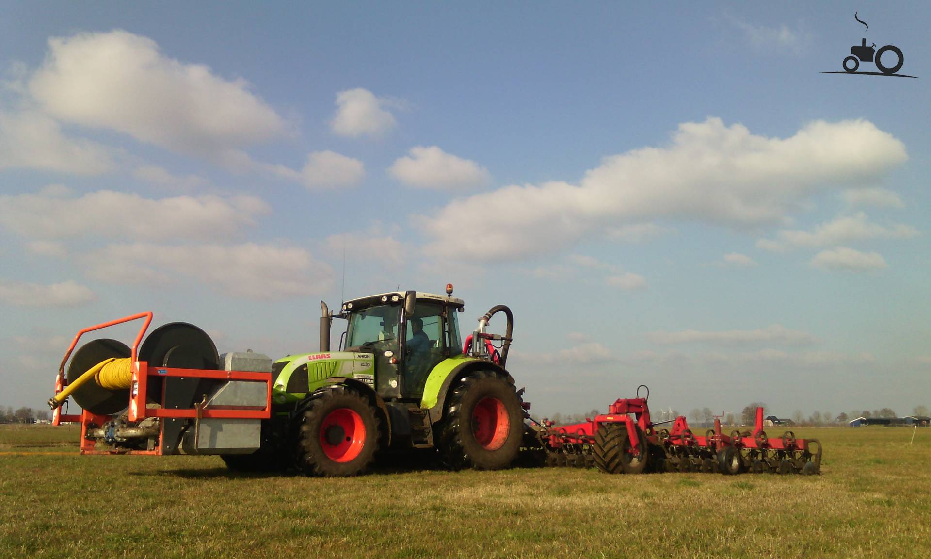 Foto Claas Arion 640 #903502