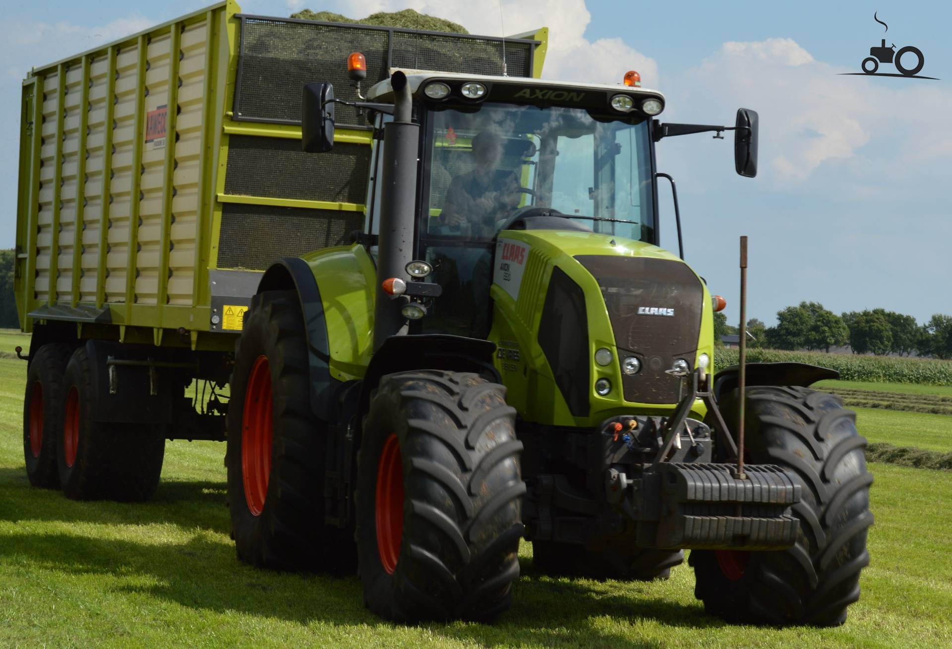 Foto Claas Axion 830 #903811