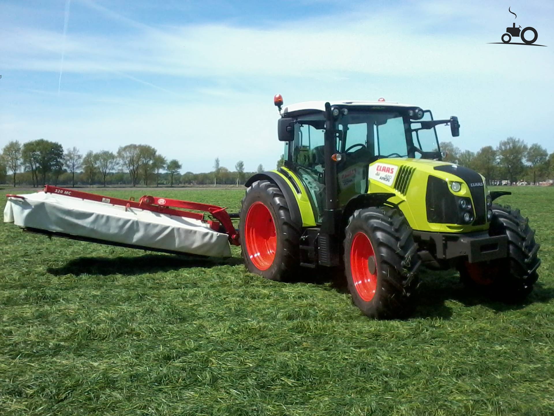 Foto Claas Arion 420 #912149
