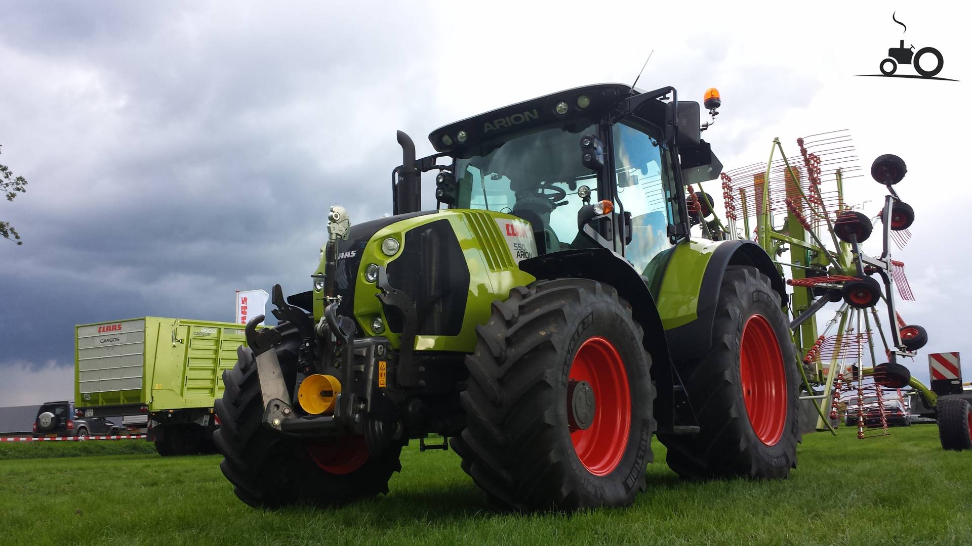 Claas Arion 550