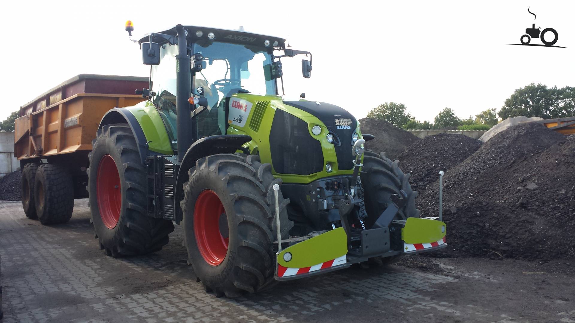 Claas Axion 810