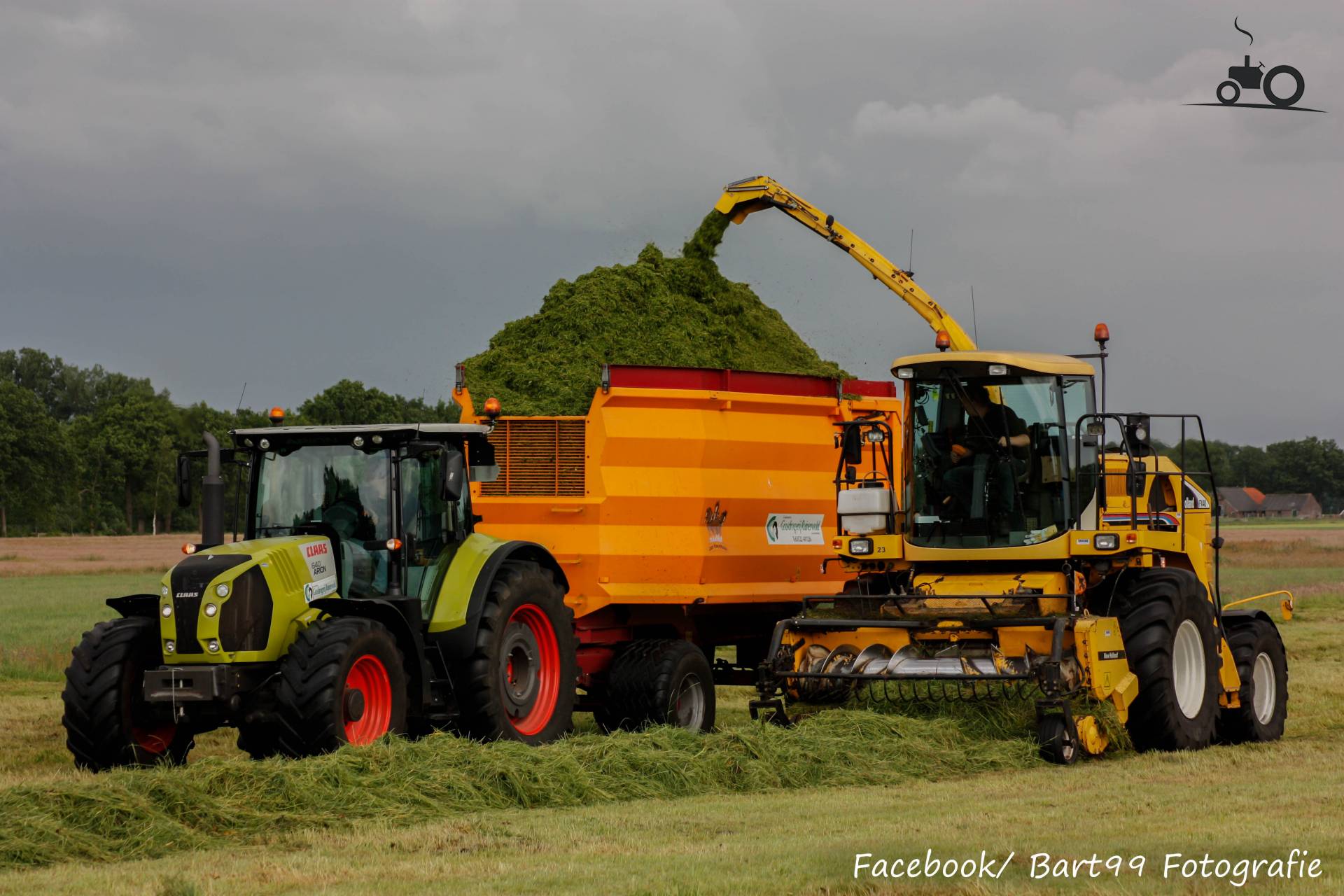 Foto Claas Arion 640 #946743