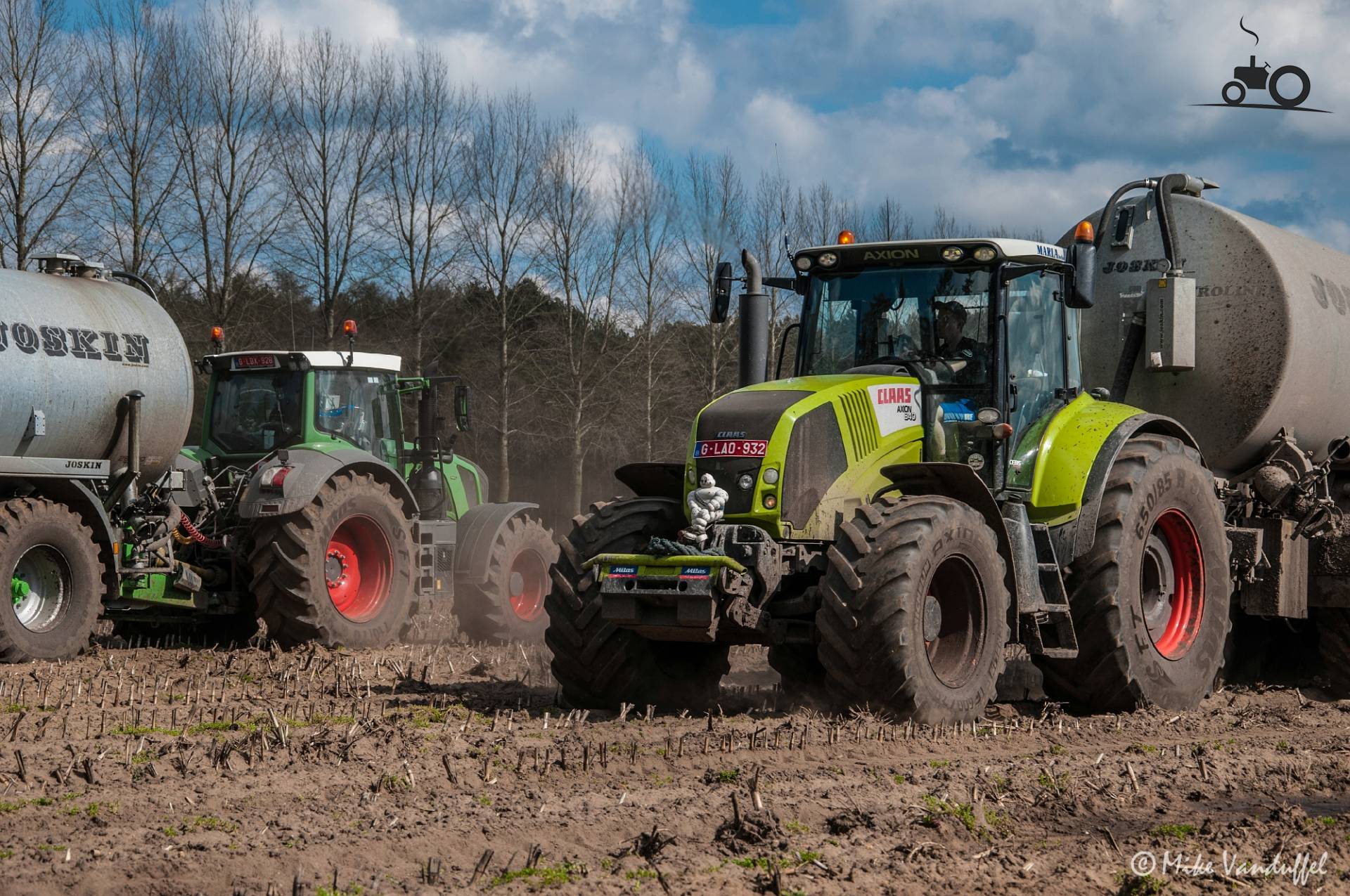 Foto Claas Axion 840 #960285