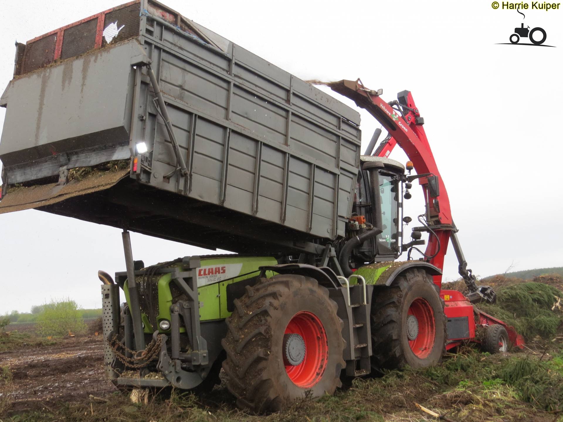 Foto Claas Xerion 3800 TRAC #963872