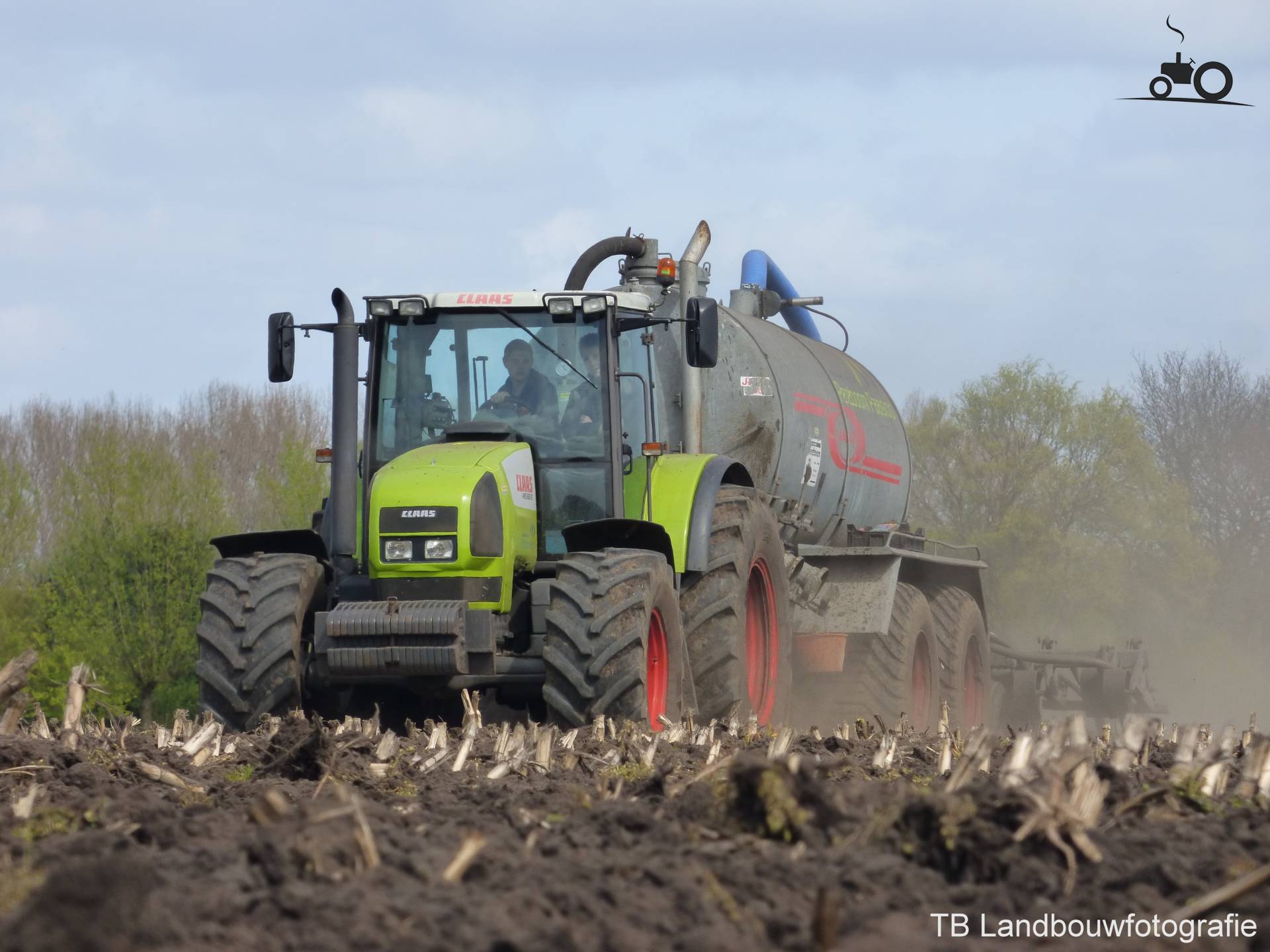 Foto Claas Ares 826 RZ van Loonbedrijf Pereboom