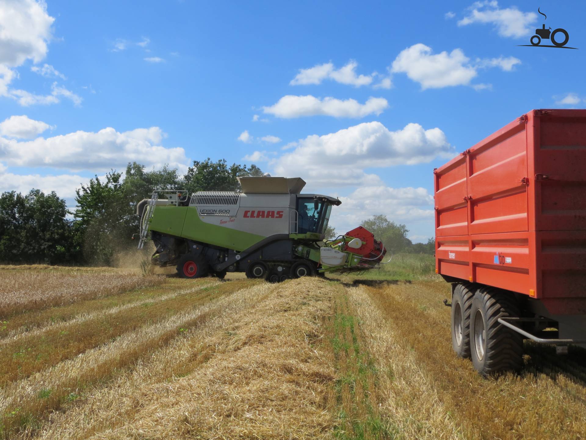 Foto Claas Lexion 600 #978846