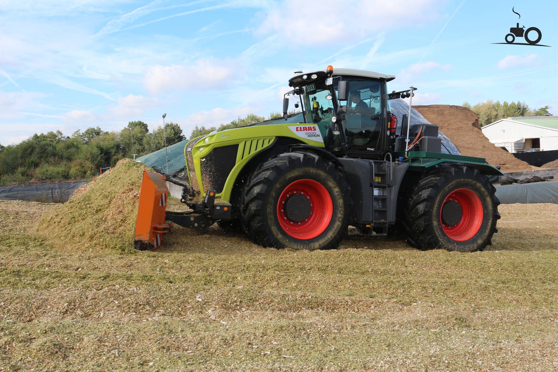 Claas Xerion 5000 - United Kingdom - Tractor picture #984504