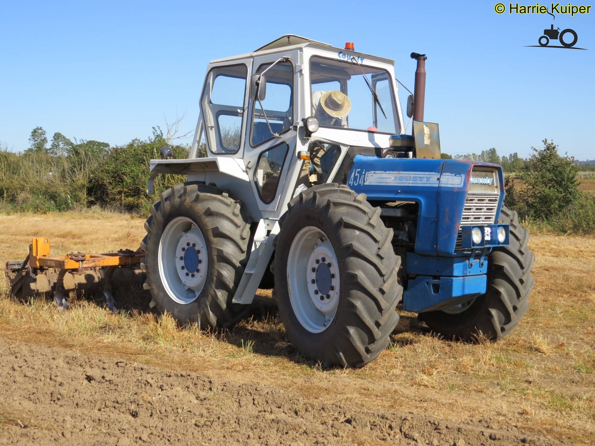 Foto County 1454 #1319156