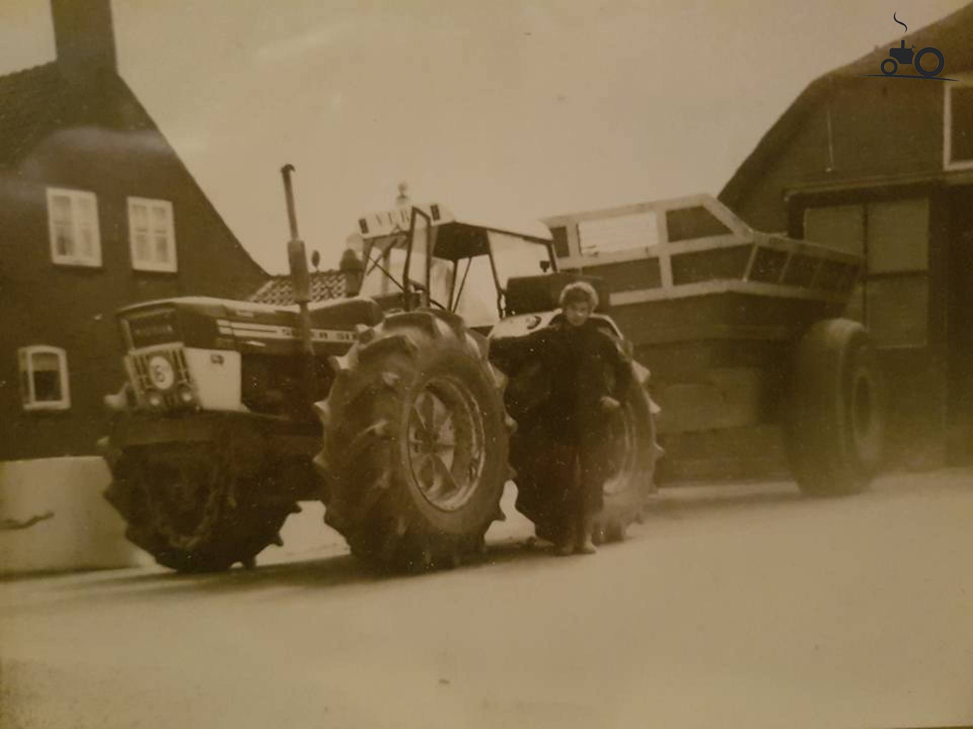 Foto County 1124 #1450895