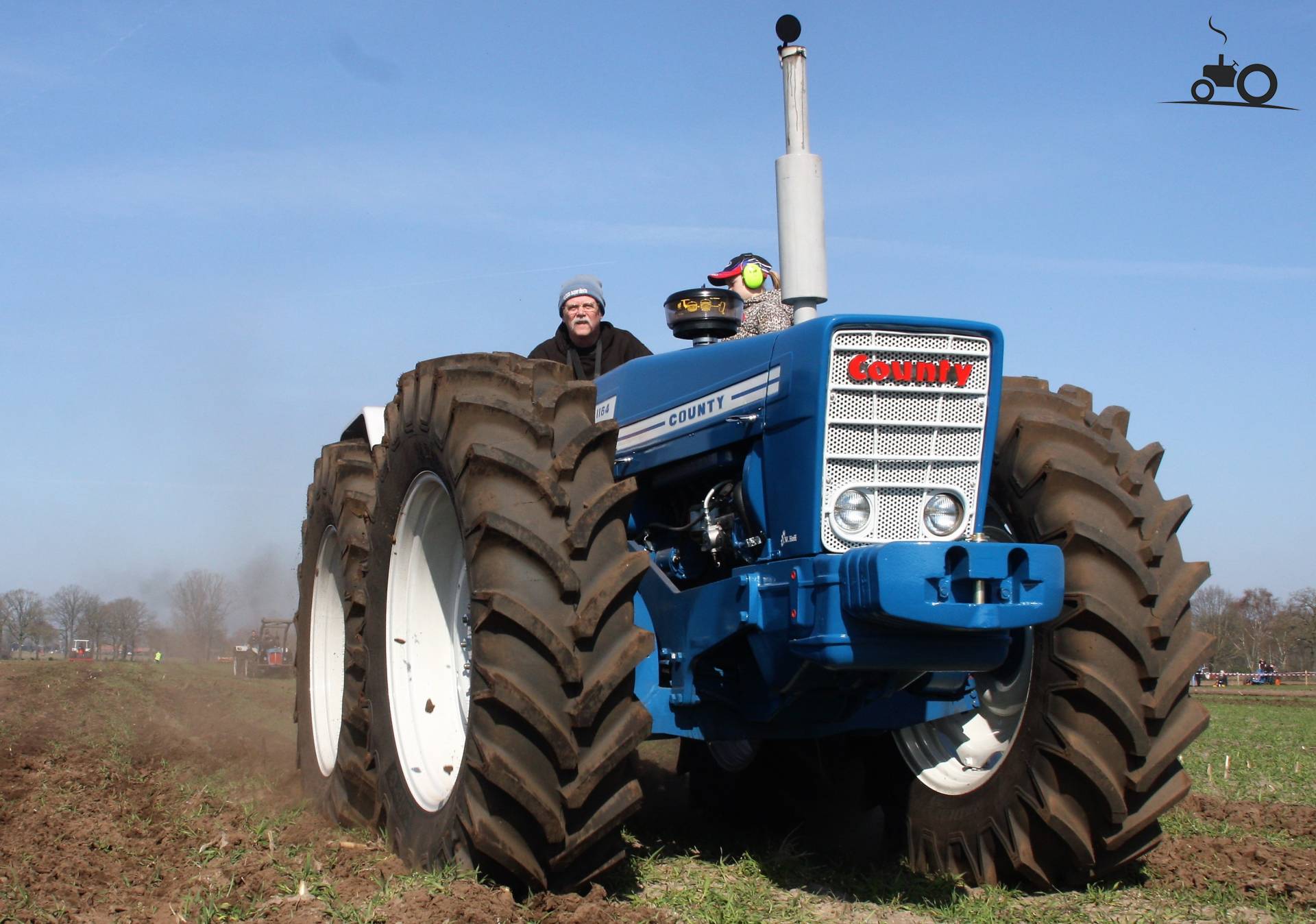 Foto County 1164 #1466093