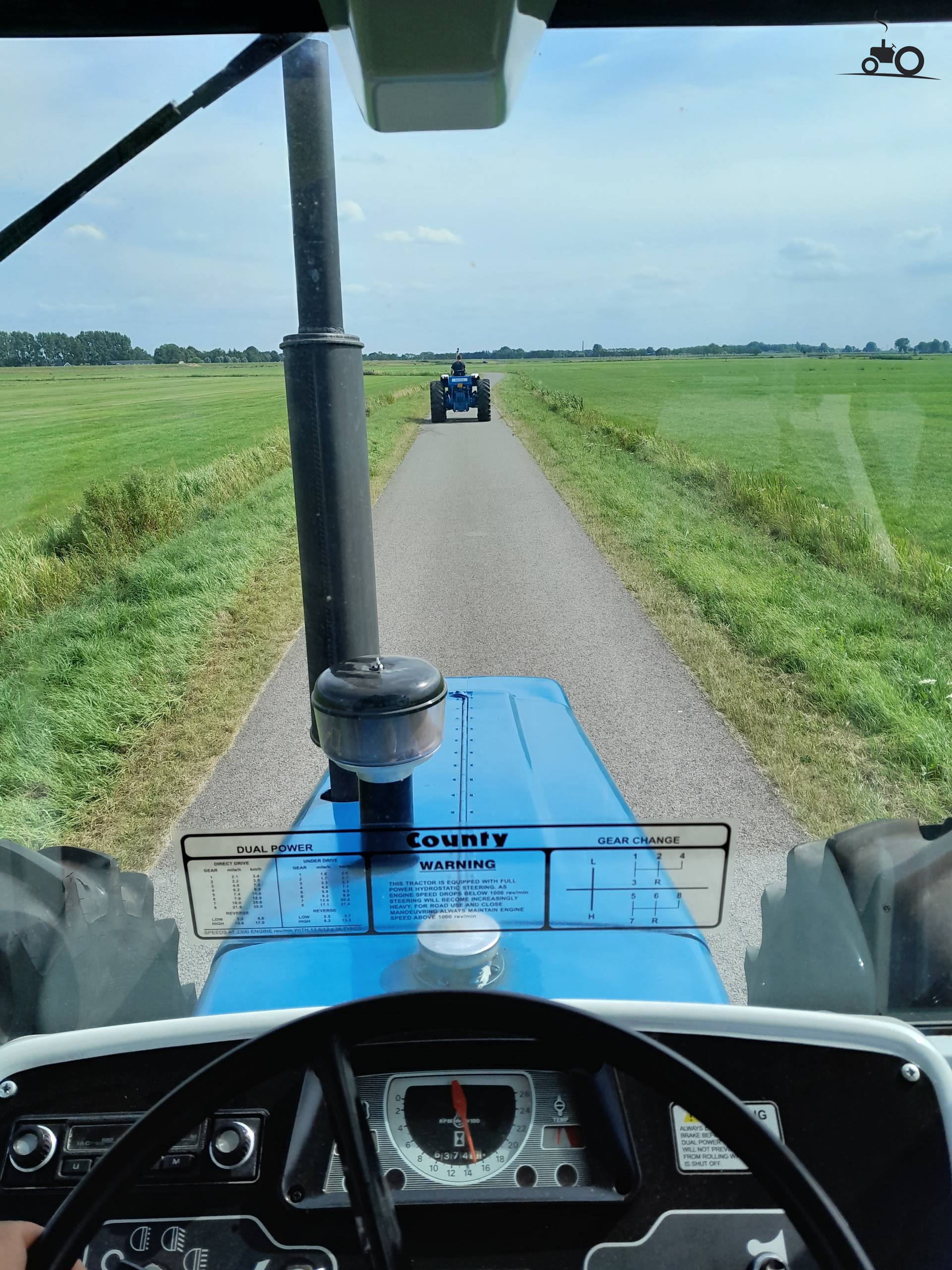 Foto County 1174 #1484394