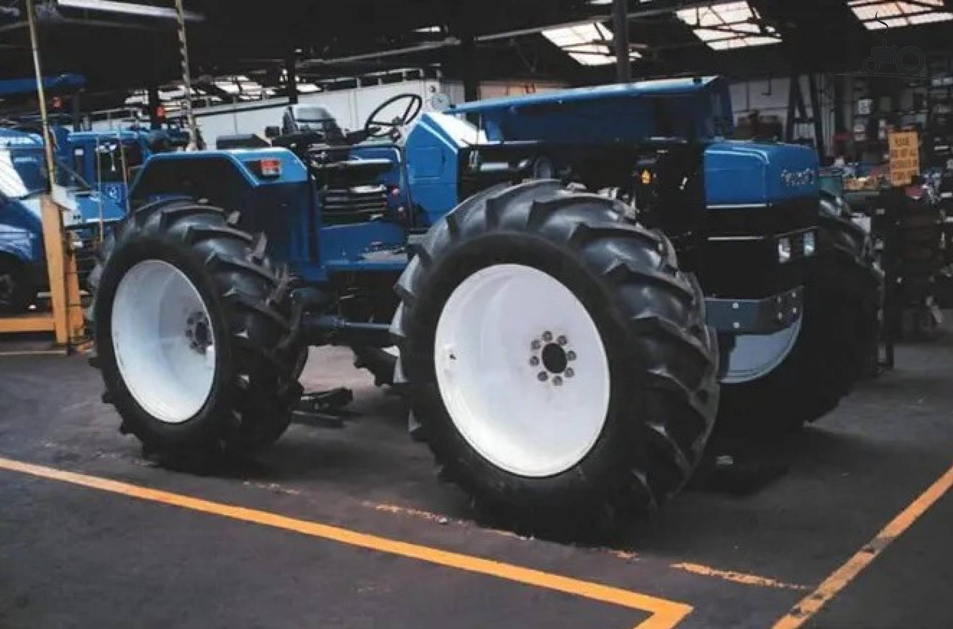 Foto County 1184-40 #1494535