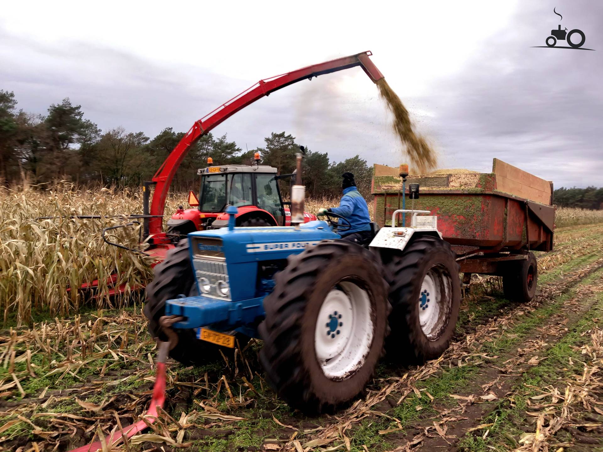 County Super Four 754