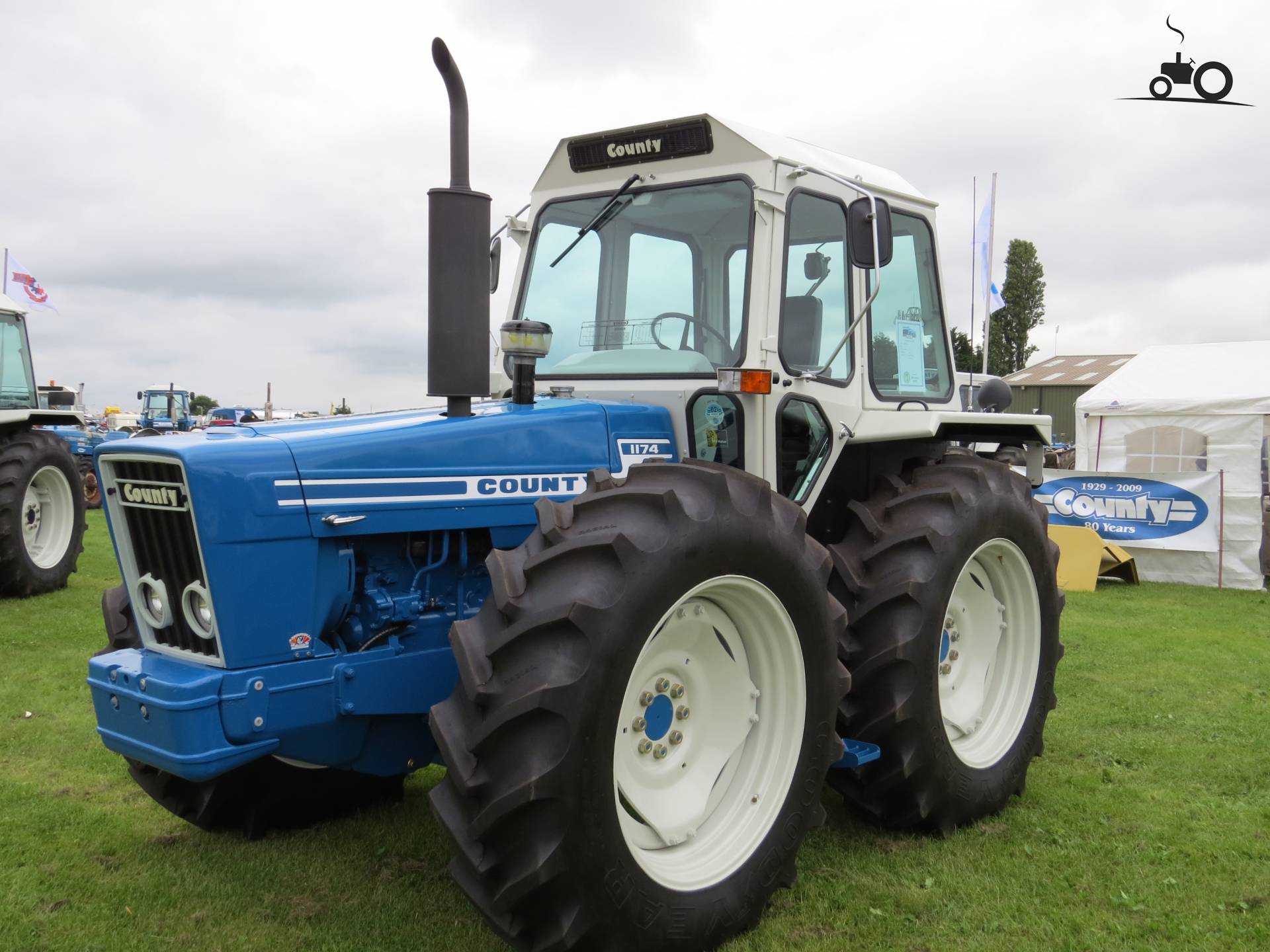 Foto County 1174 #855550