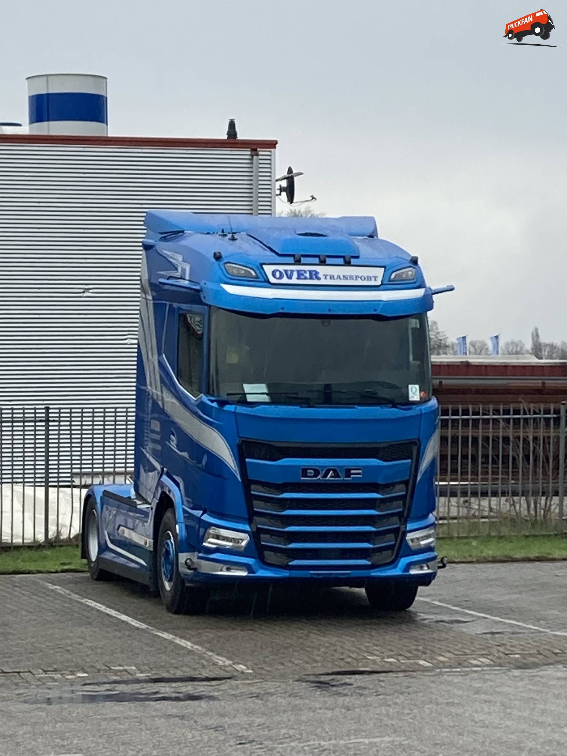 Foto DAF XG van Over transport