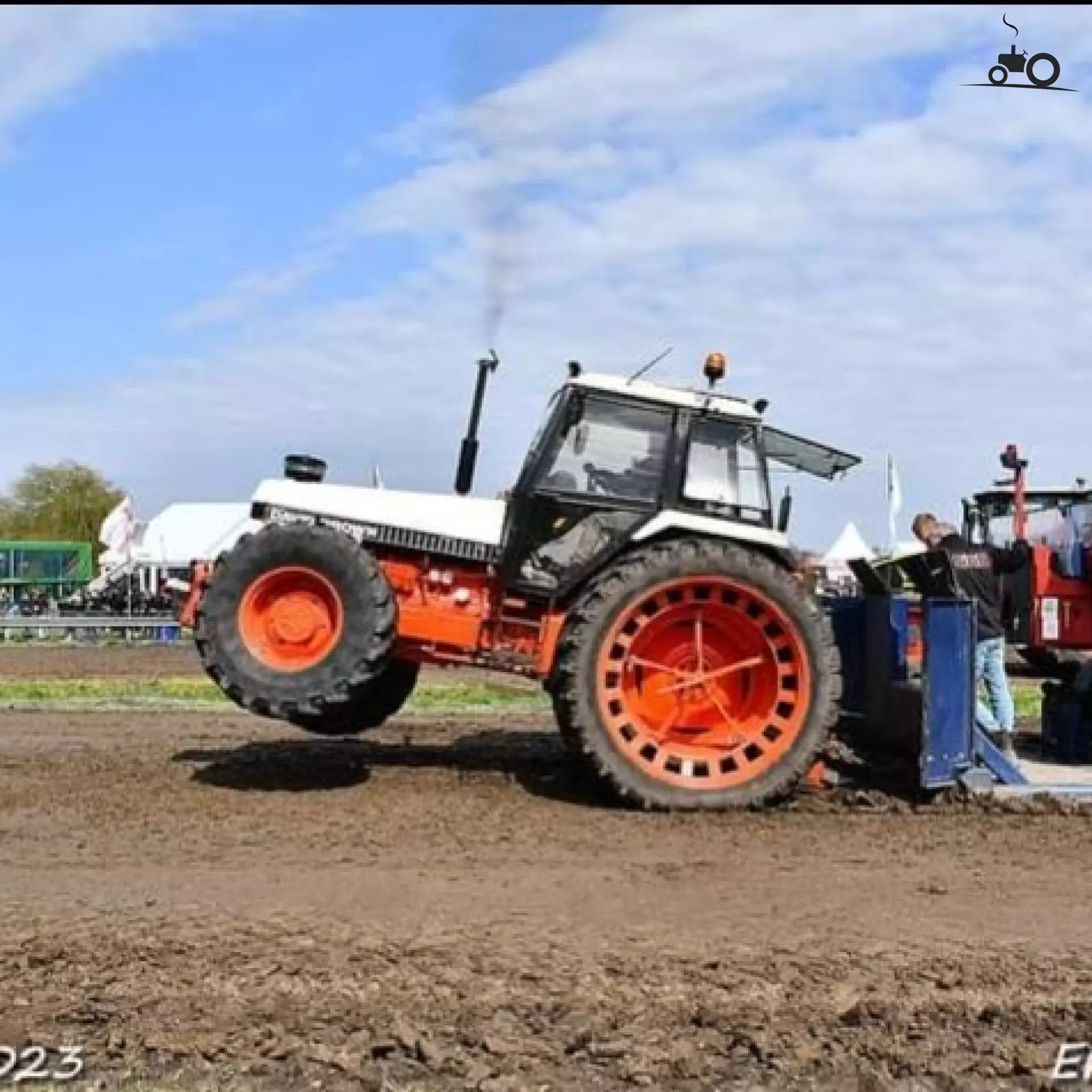 Foto David Brown 1690 #1514497