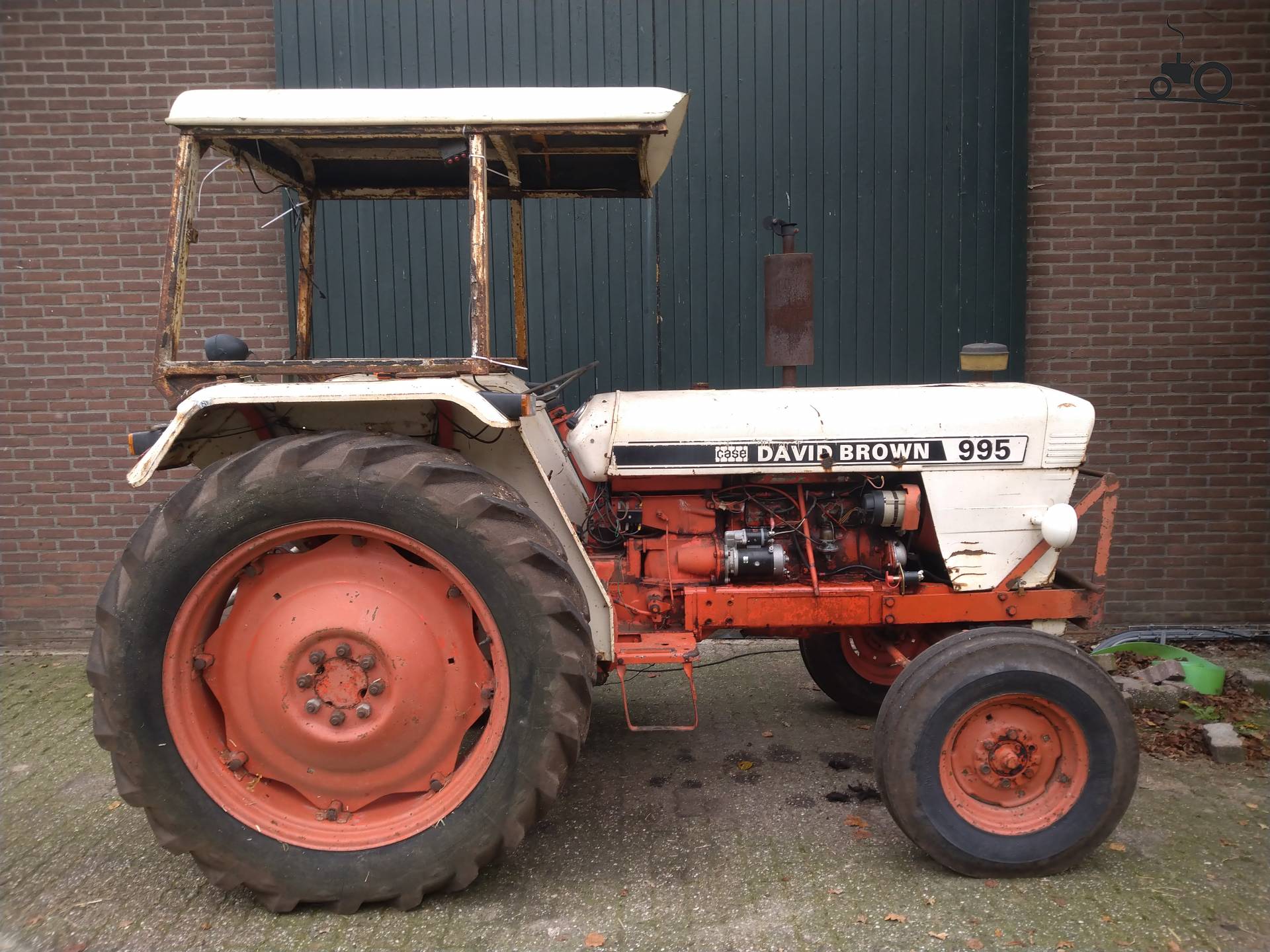 Foto David Brown 995 #1595450