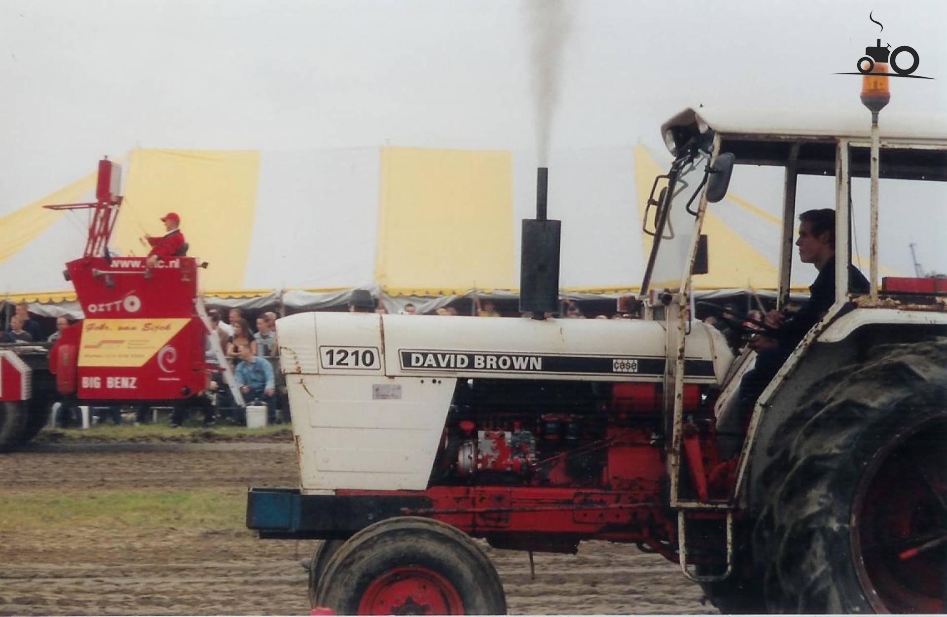 Foto David Brown 1210 #21109