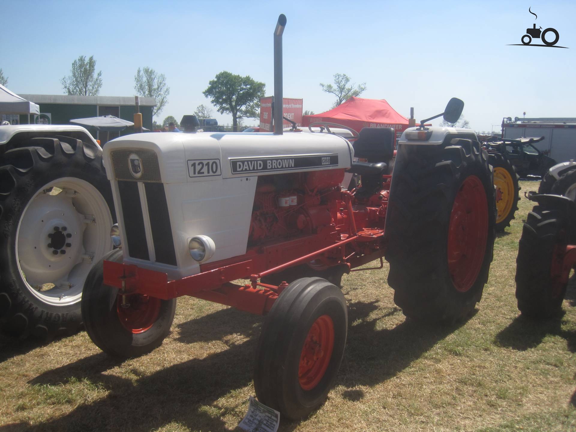 Foto David Brown 1210 #968396