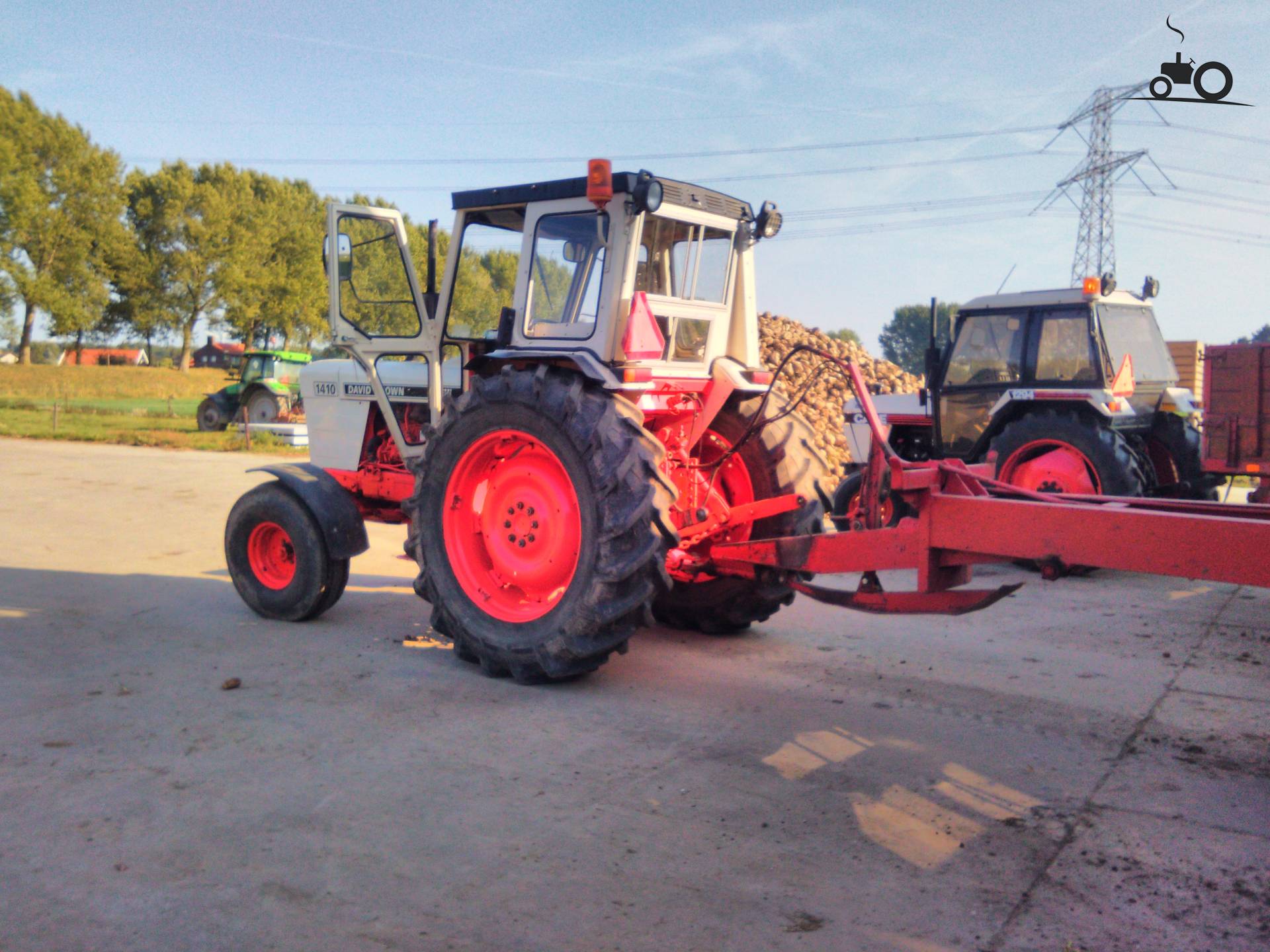 Foto David Brown 1410 #983292