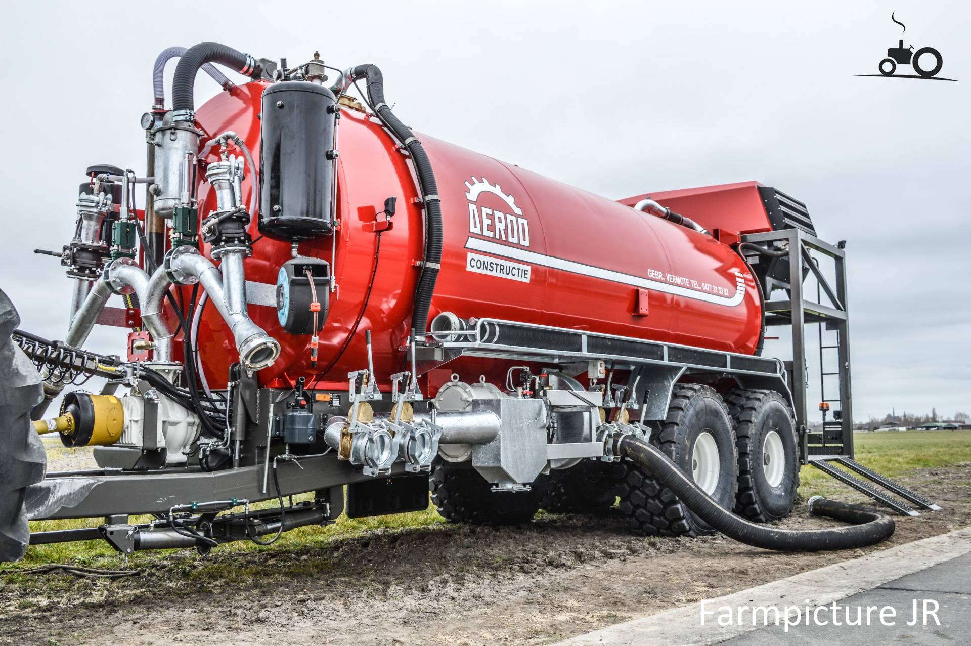 Foto Deroo Mesttank #961358