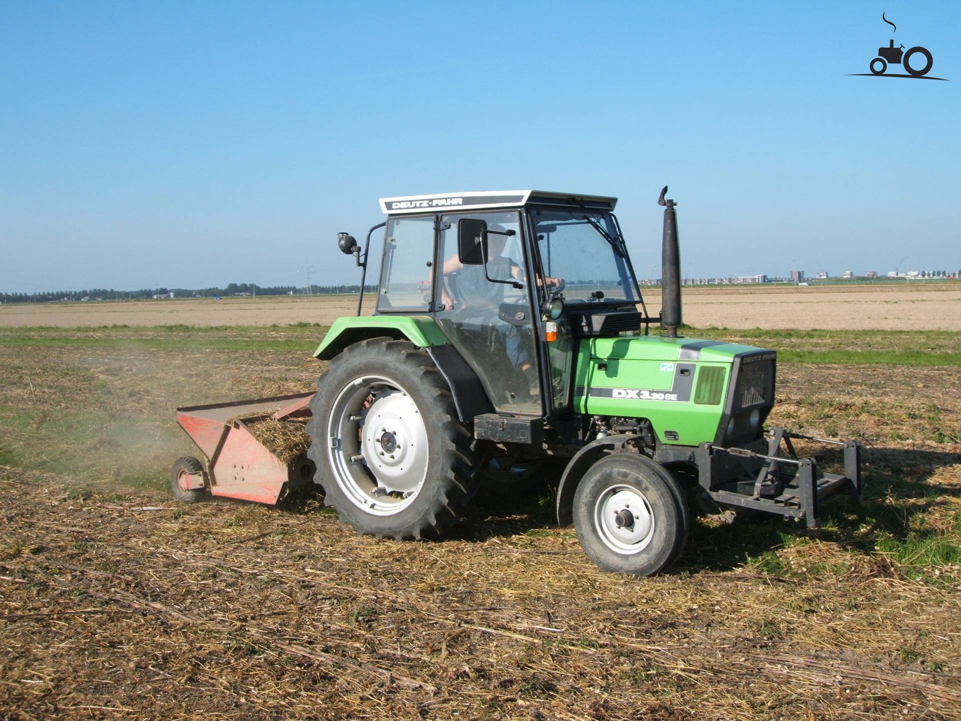 Foto Deutz-Fahr DX 3.30 #20895