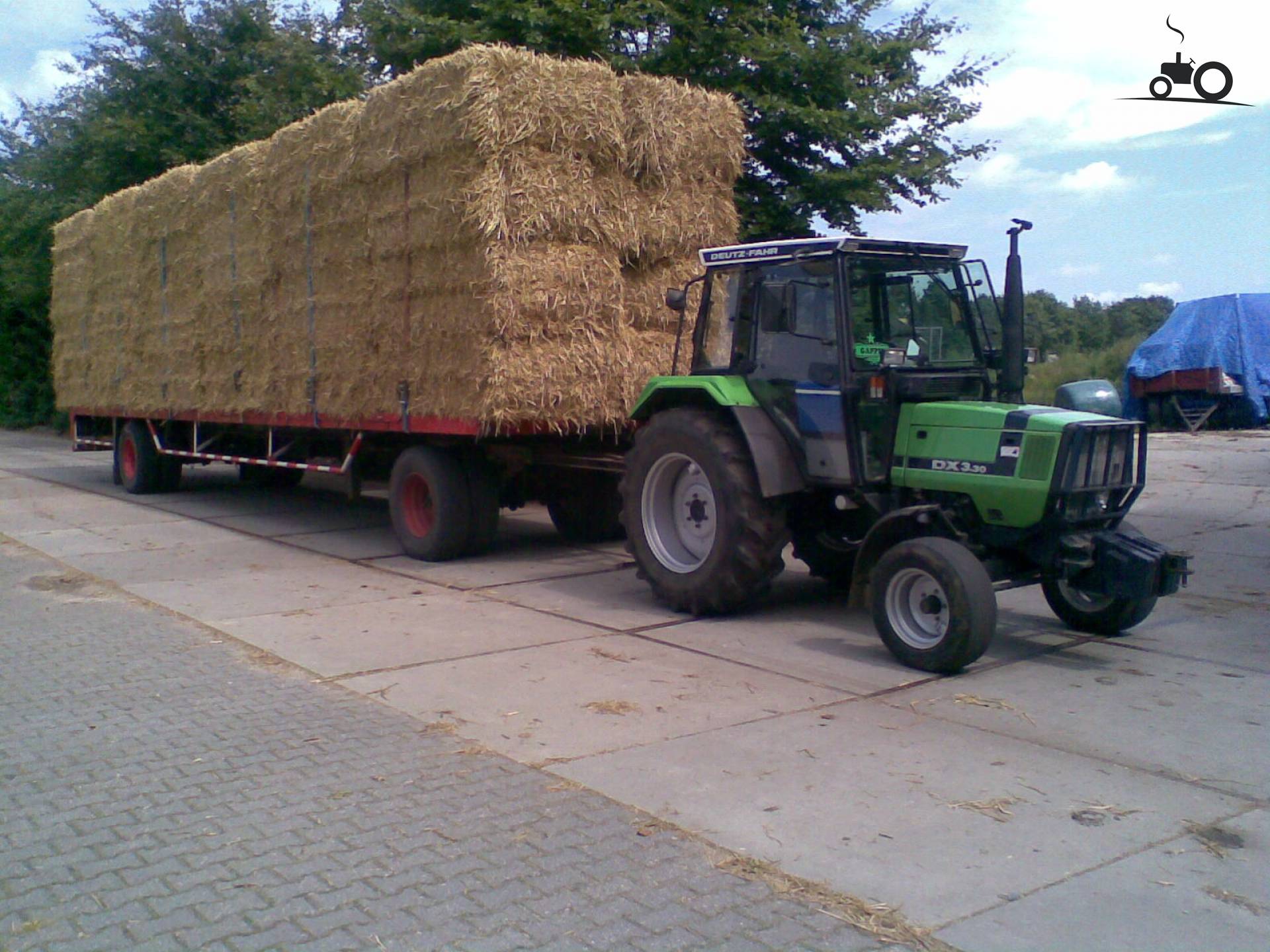 Foto Deutz-Fahr DX 3.30 #263053