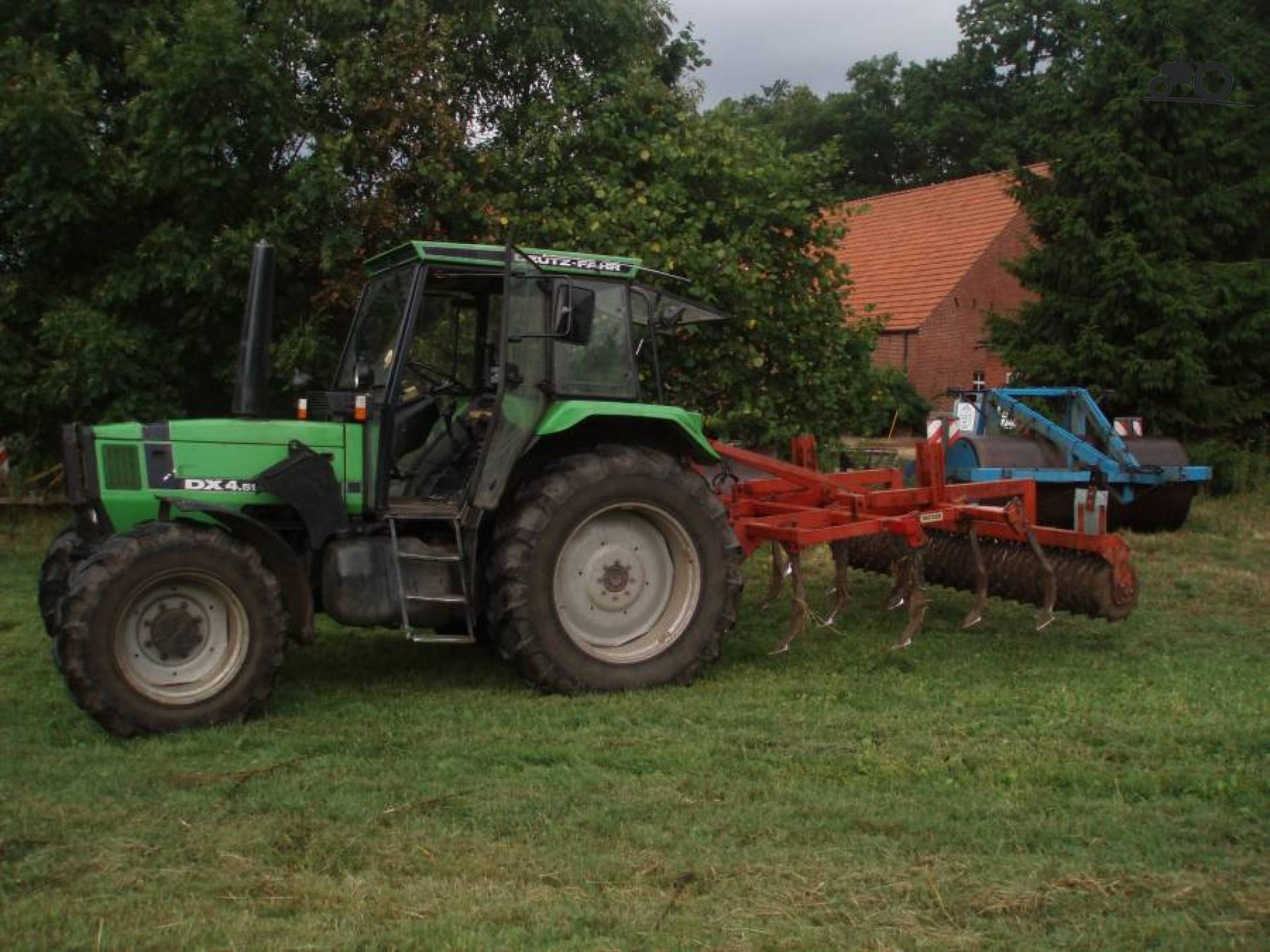 Foto Deutz-Fahr DX 4.51 #40809