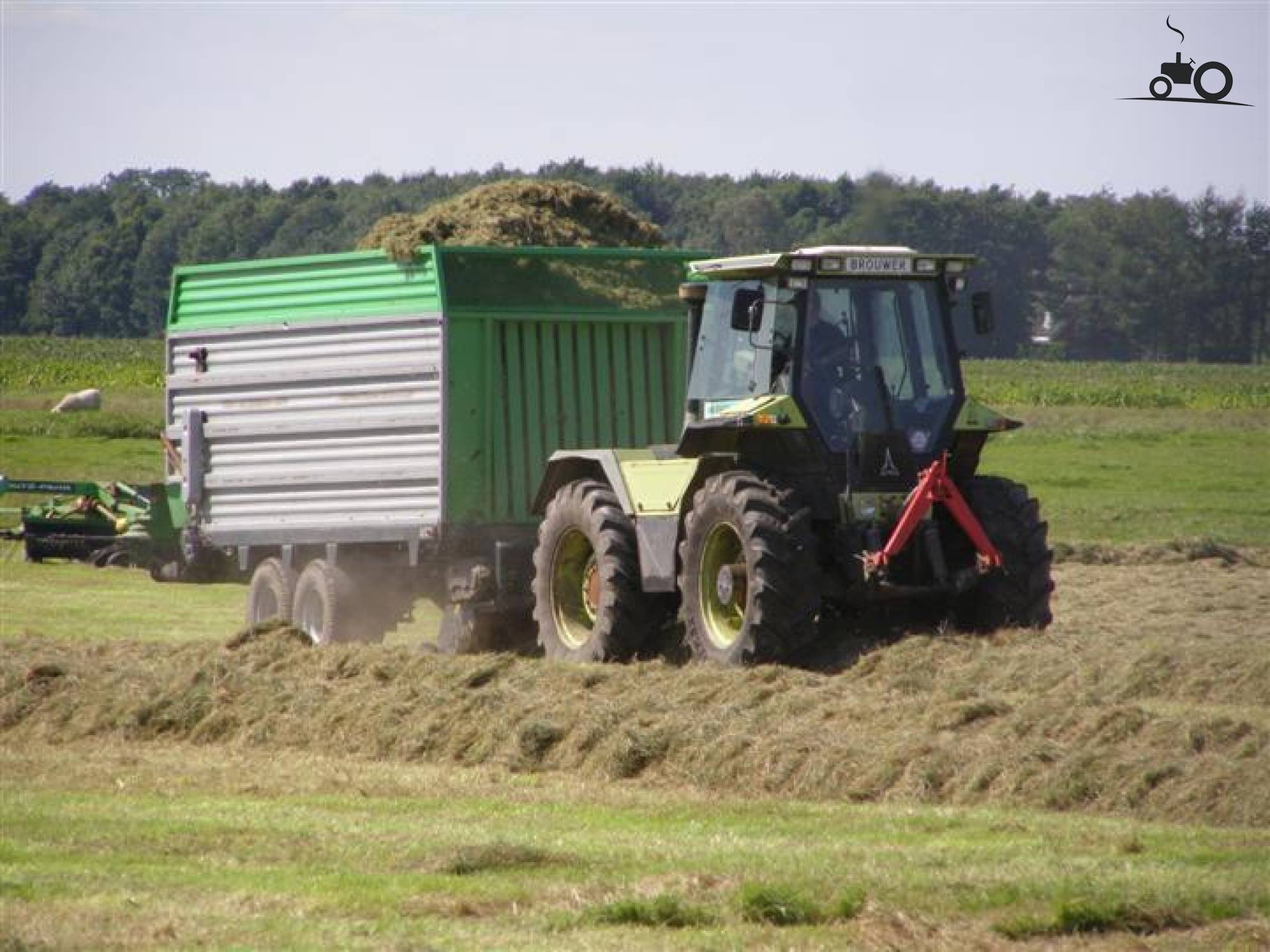 Foto Deutz-Fahr Intrac 6.60 #80833