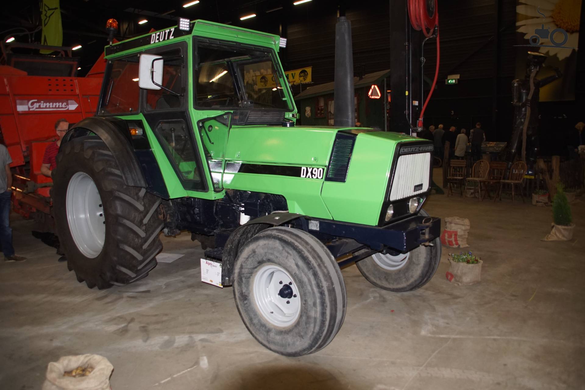 Foto Deutz DX 90 #1291432