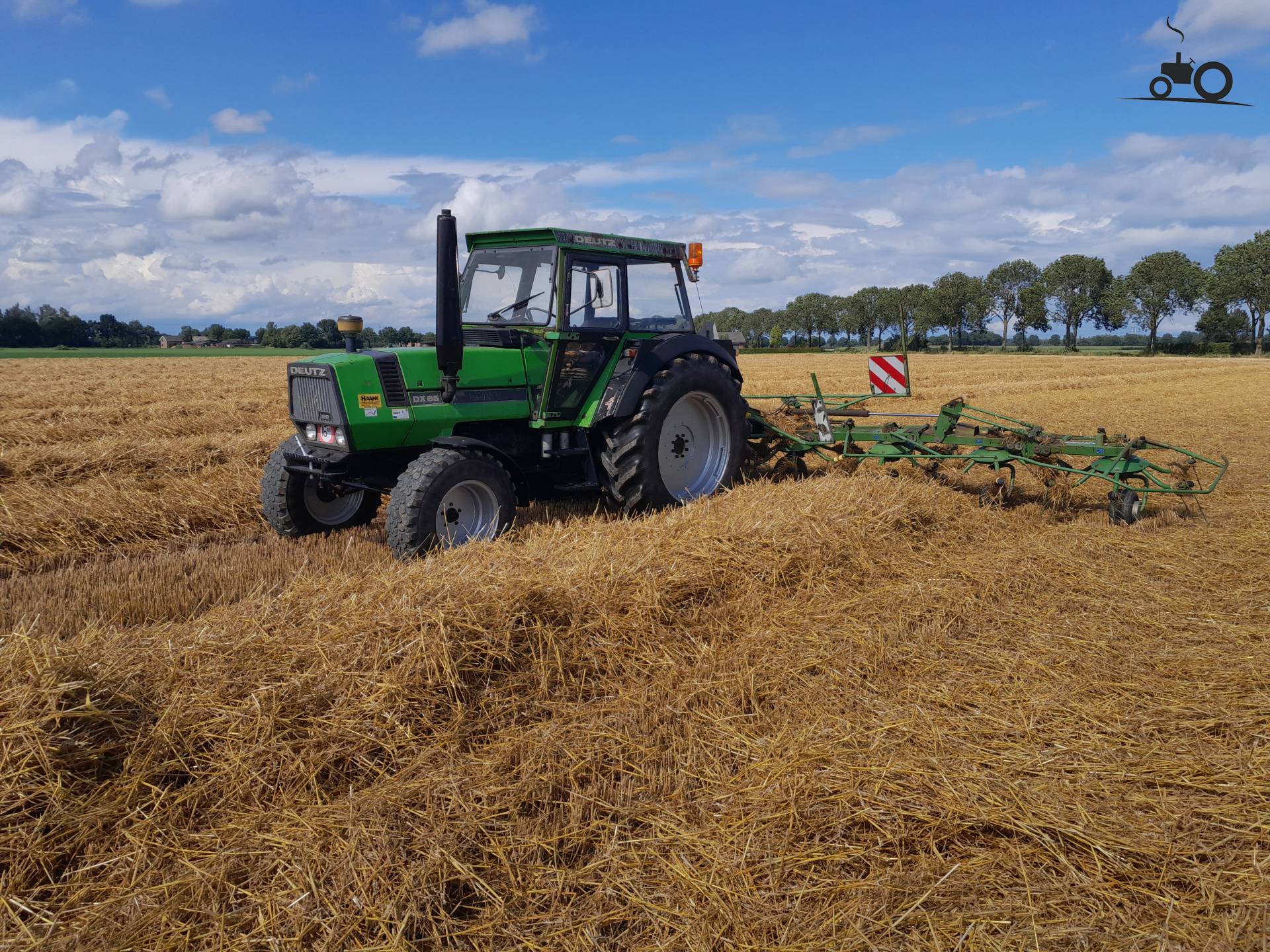 Foto Deutz DX 85 #1430245