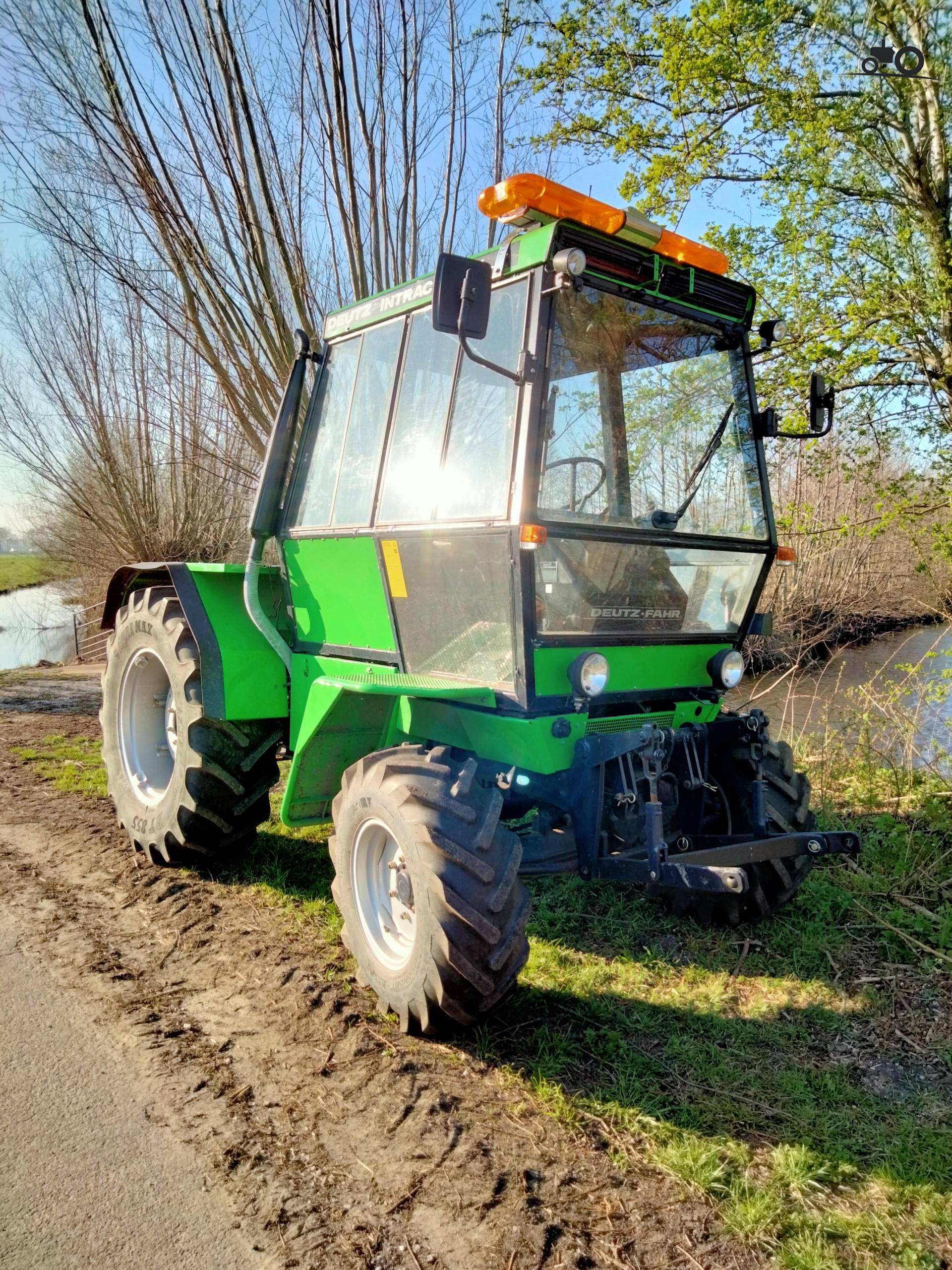 Deutz Intrac 2004 - Österreich - Traktor foto #1464007